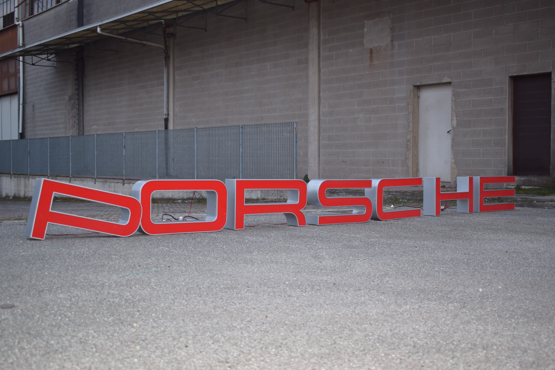 LARGE PORSCHE ILLUMINATED DEALERSHIP SIGN