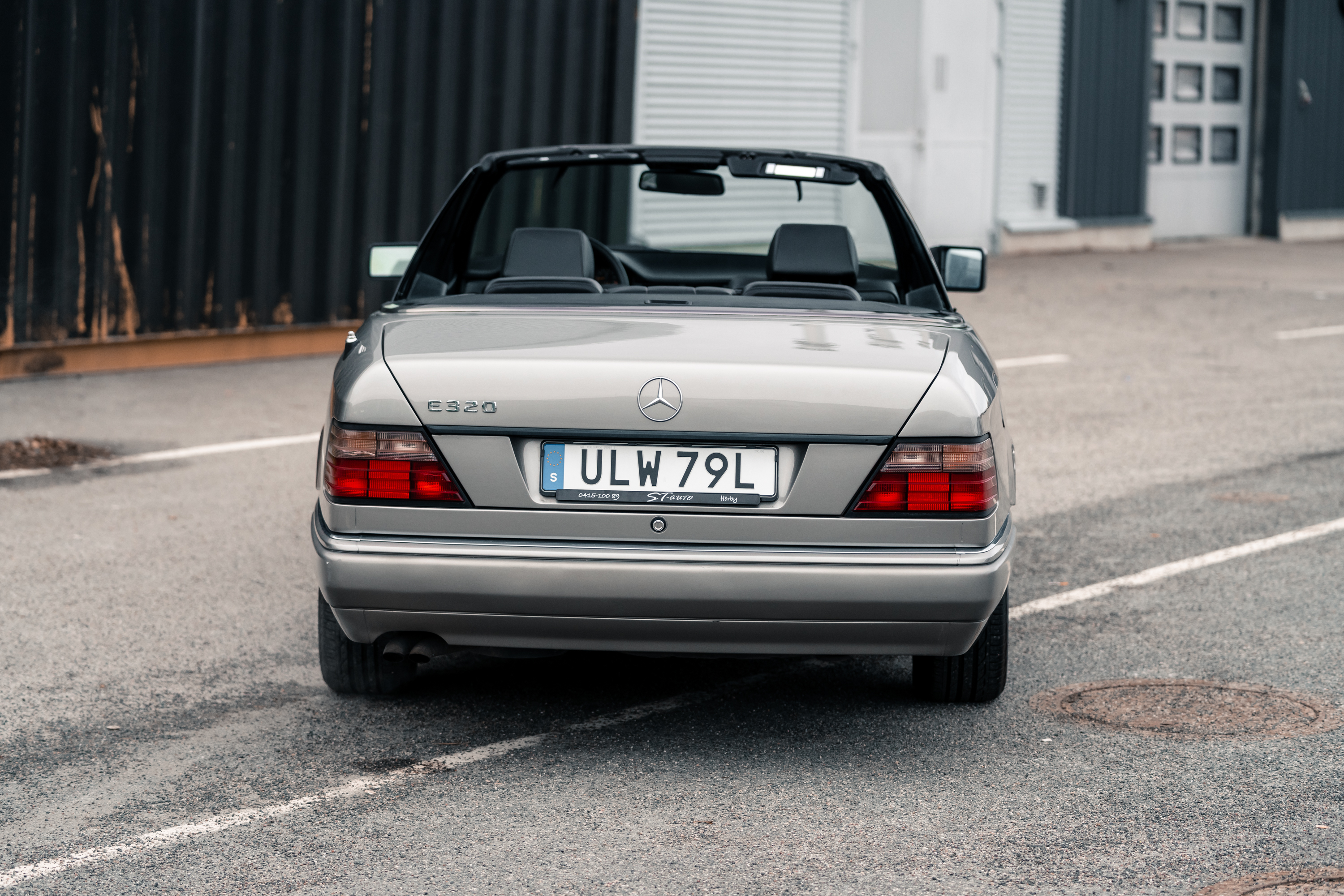1993 MERCEDES-BENZ (W124) E320 CABRIOLET