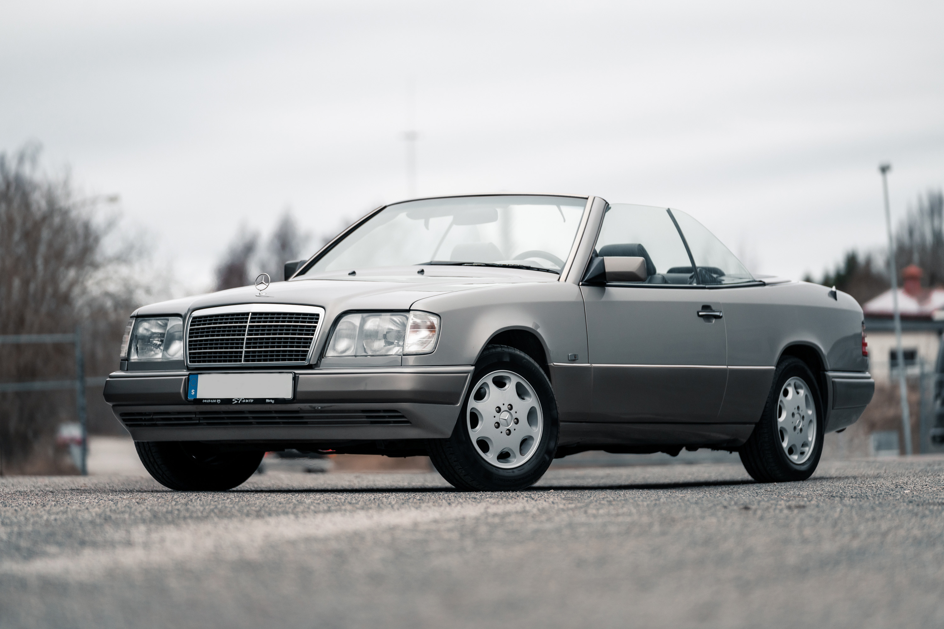 1993 MERCEDES-BENZ (W124) E320 CABRIOLET