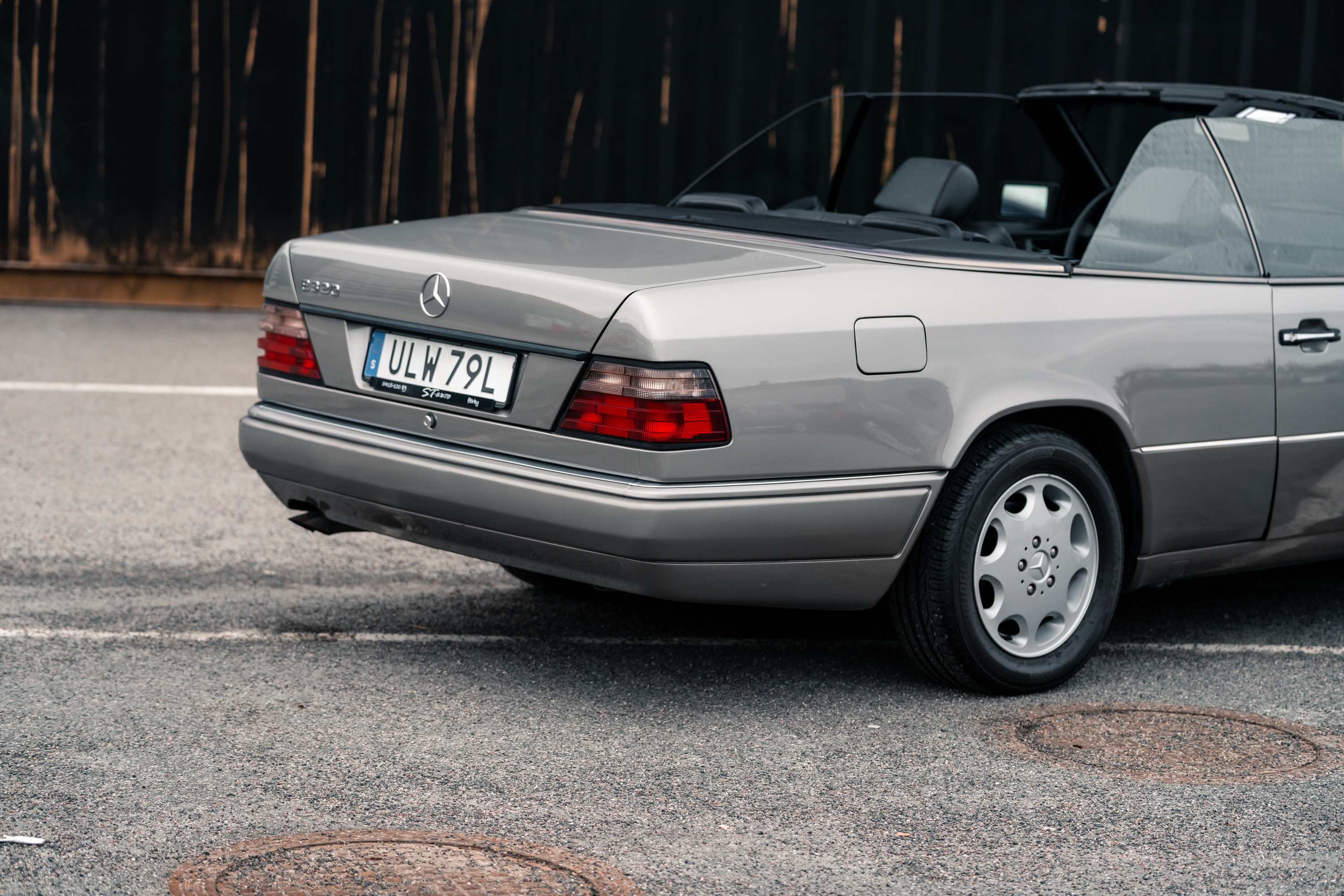1993 MERCEDES-BENZ (W124) E320 CABRIOLET