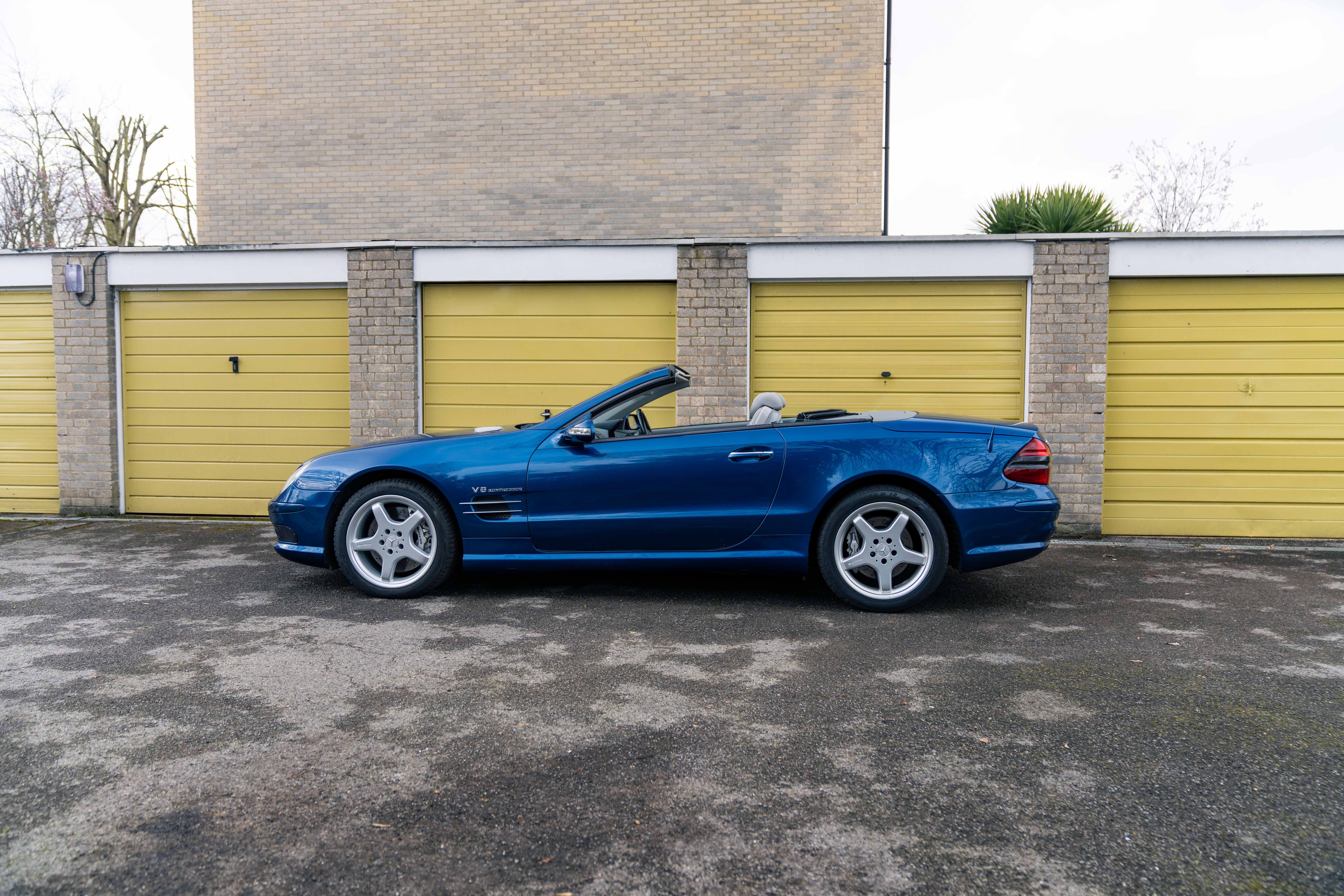2002 MERCEDES-BENZ (R230) SL55 AMG