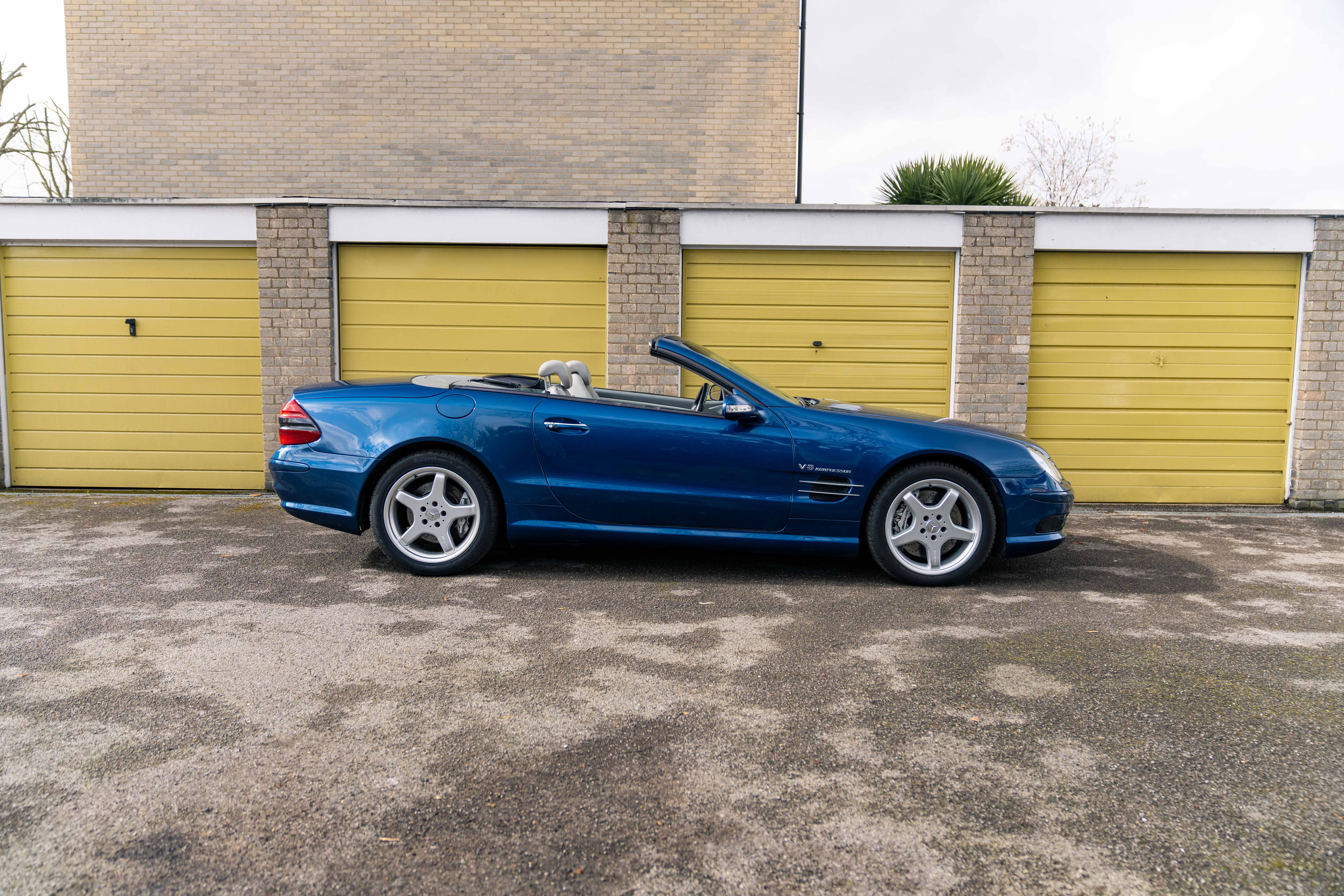 2002 MERCEDES-BENZ (R230) SL55 AMG