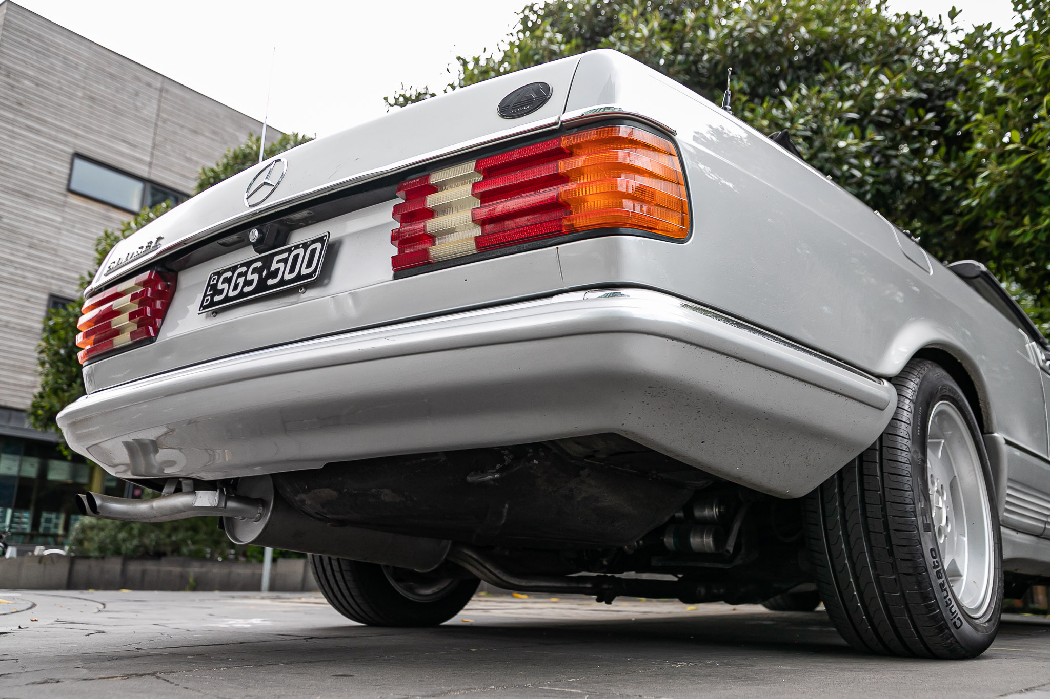 1985 MERCEDES-BENZ (C126) 500 SEC CONVERTIBLE for sale by auction in ...
