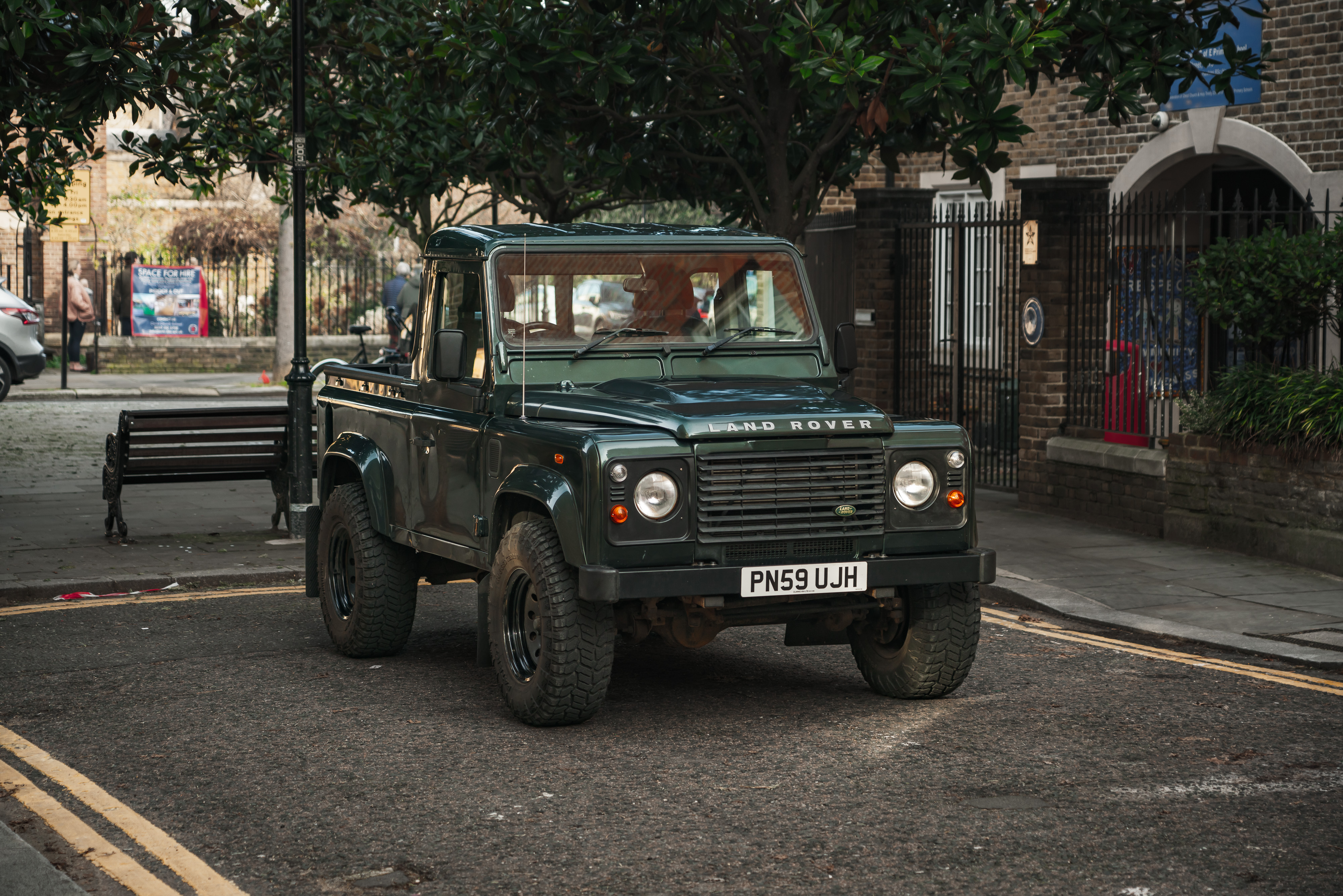 2009 LAND ROVER DEFENDER 90 PICK UP