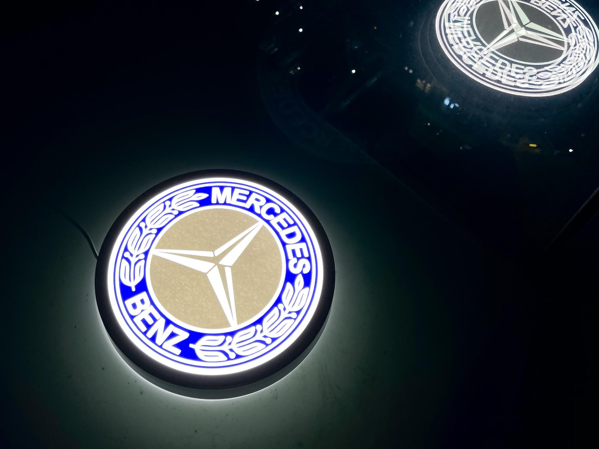 MERCEDES-BENZ ILLUMINATED SIGN