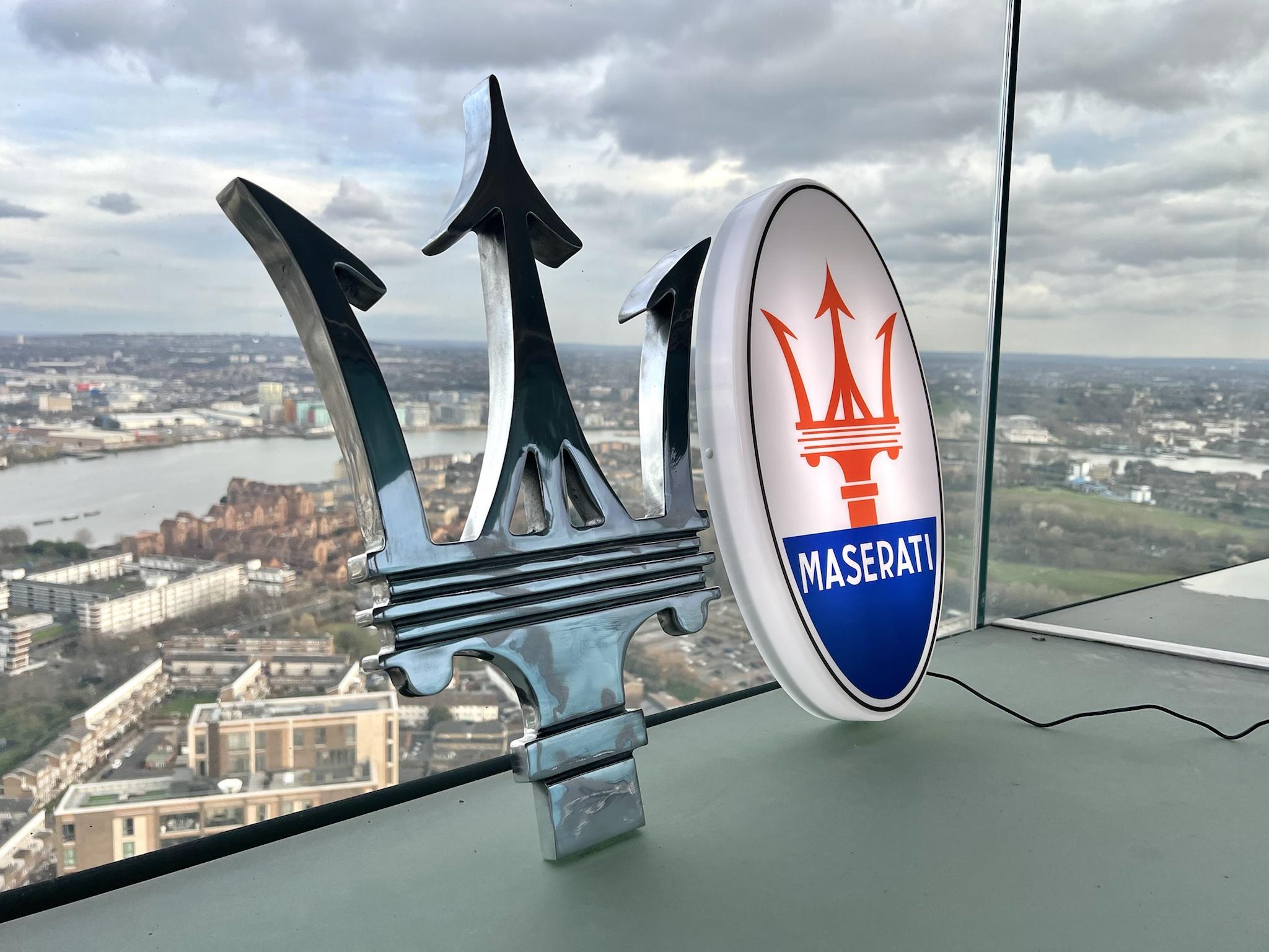 MASERATI TRIDENT AND ILLUMINATED OVAL SIGNS for sale by auction in ...
