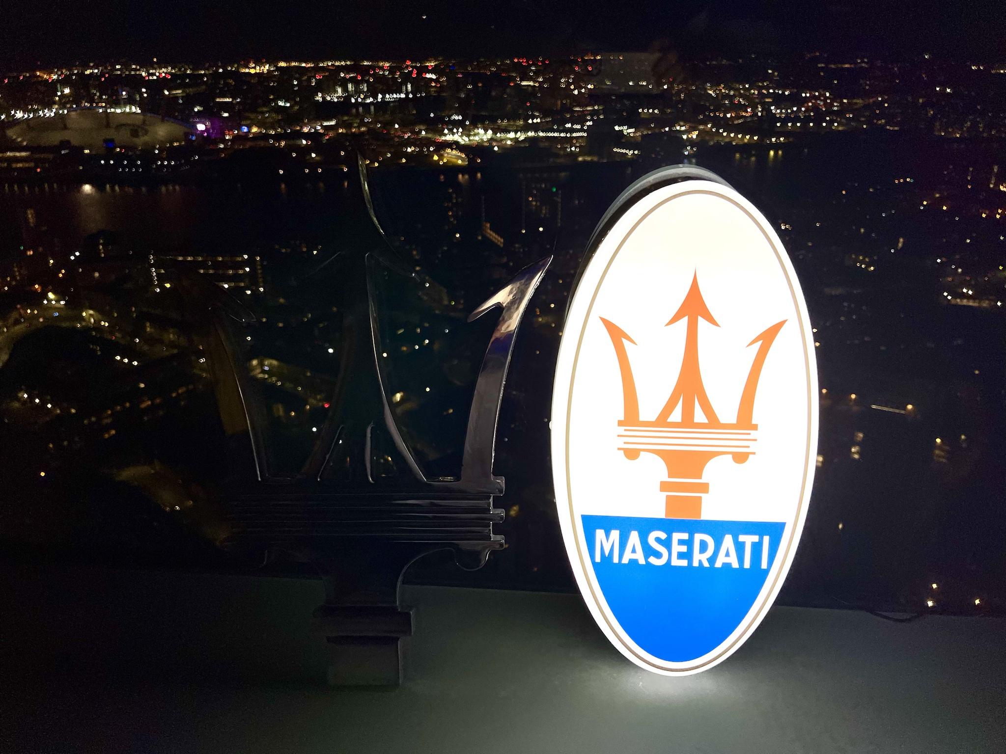 MASERATI TRIDENT AND ILLUMINATED OVAL SIGNS for sale by auction in ...