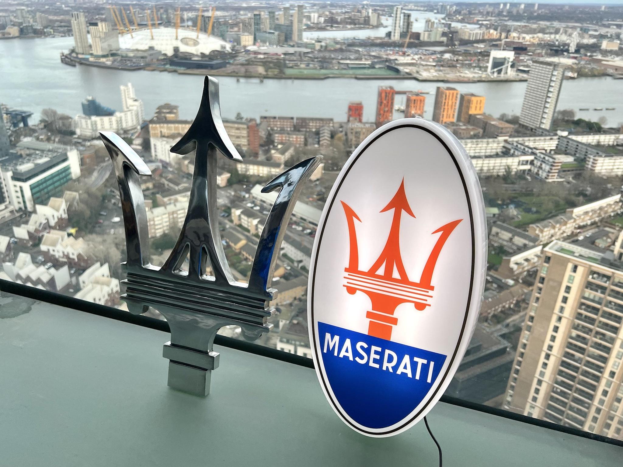 MASERATI TRIDENT AND ILLUMINATED OVAL SIGNS for sale by auction in ...