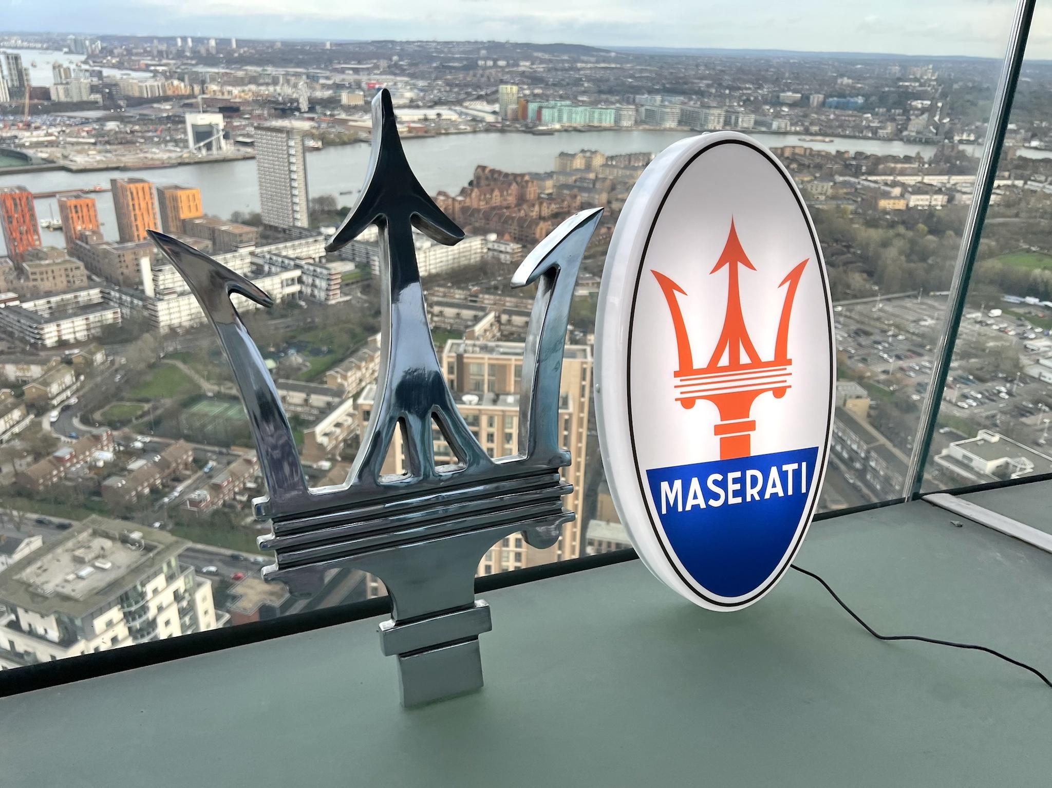MASERATI TRIDENT AND ILLUMINATED OVAL SIGNS for sale by auction in ...
