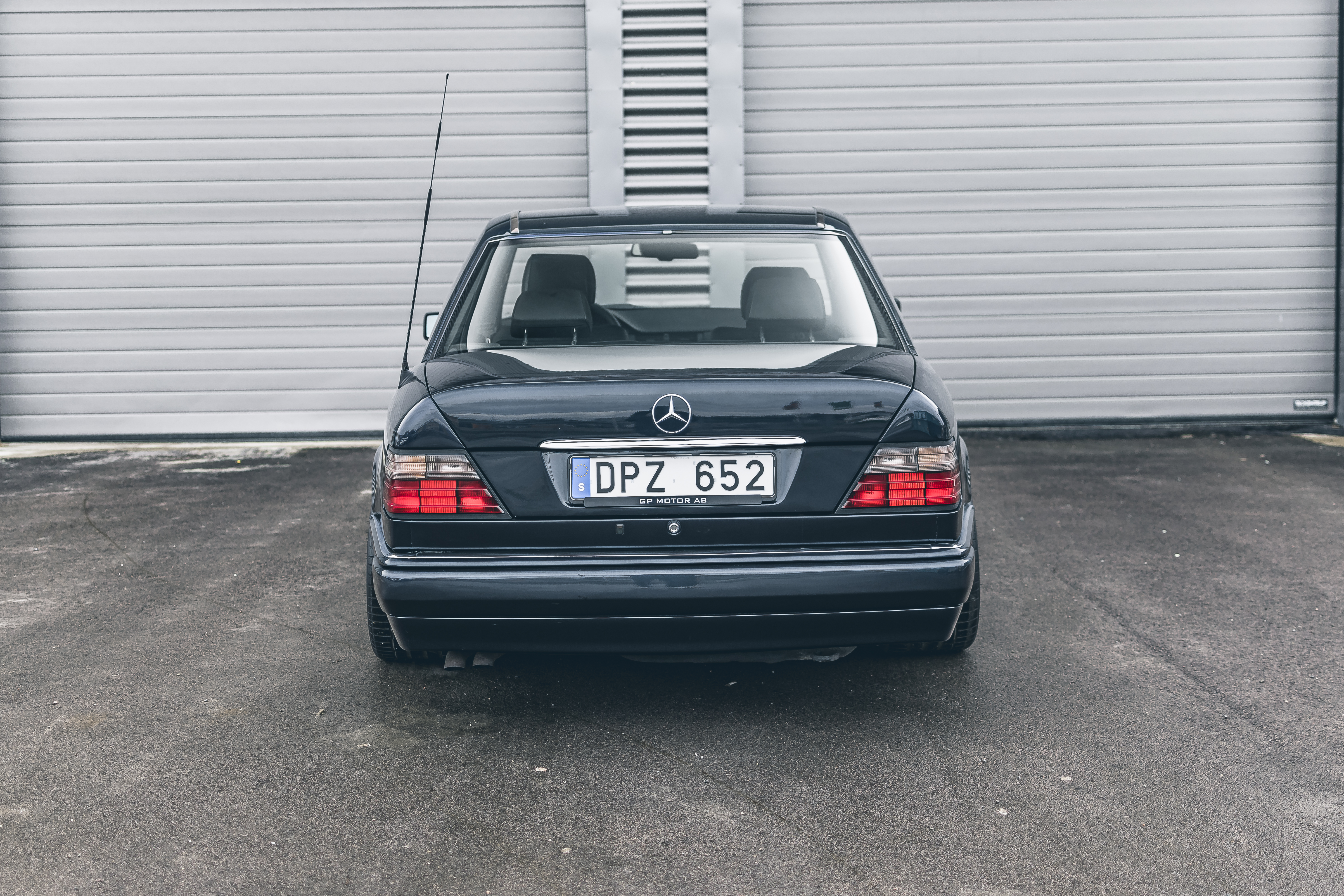 1995 MERCEDES-BENZ (W124) E500 LIMITED