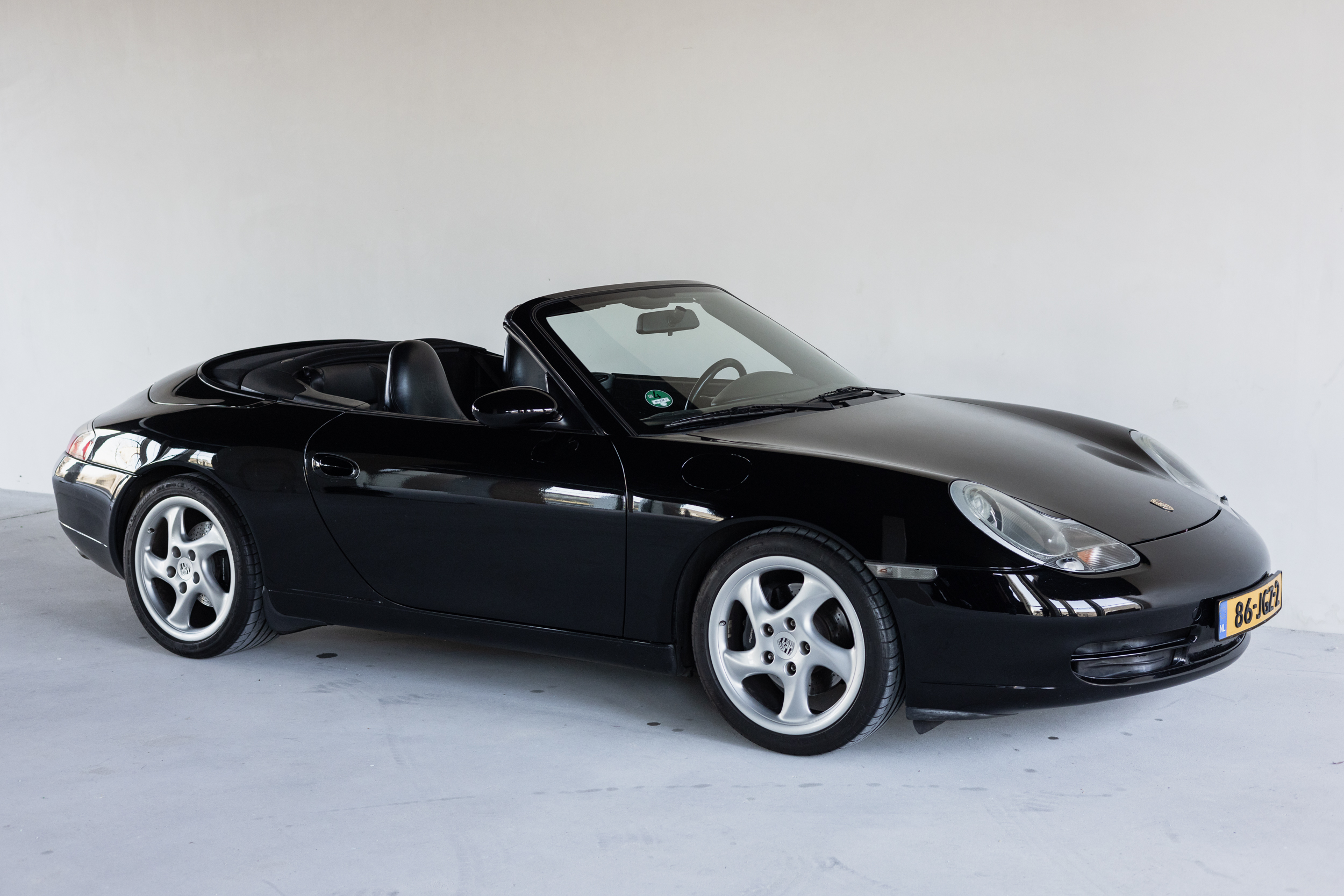 2001 PORSCHE 911 (996) CARRERA CABRIOLET