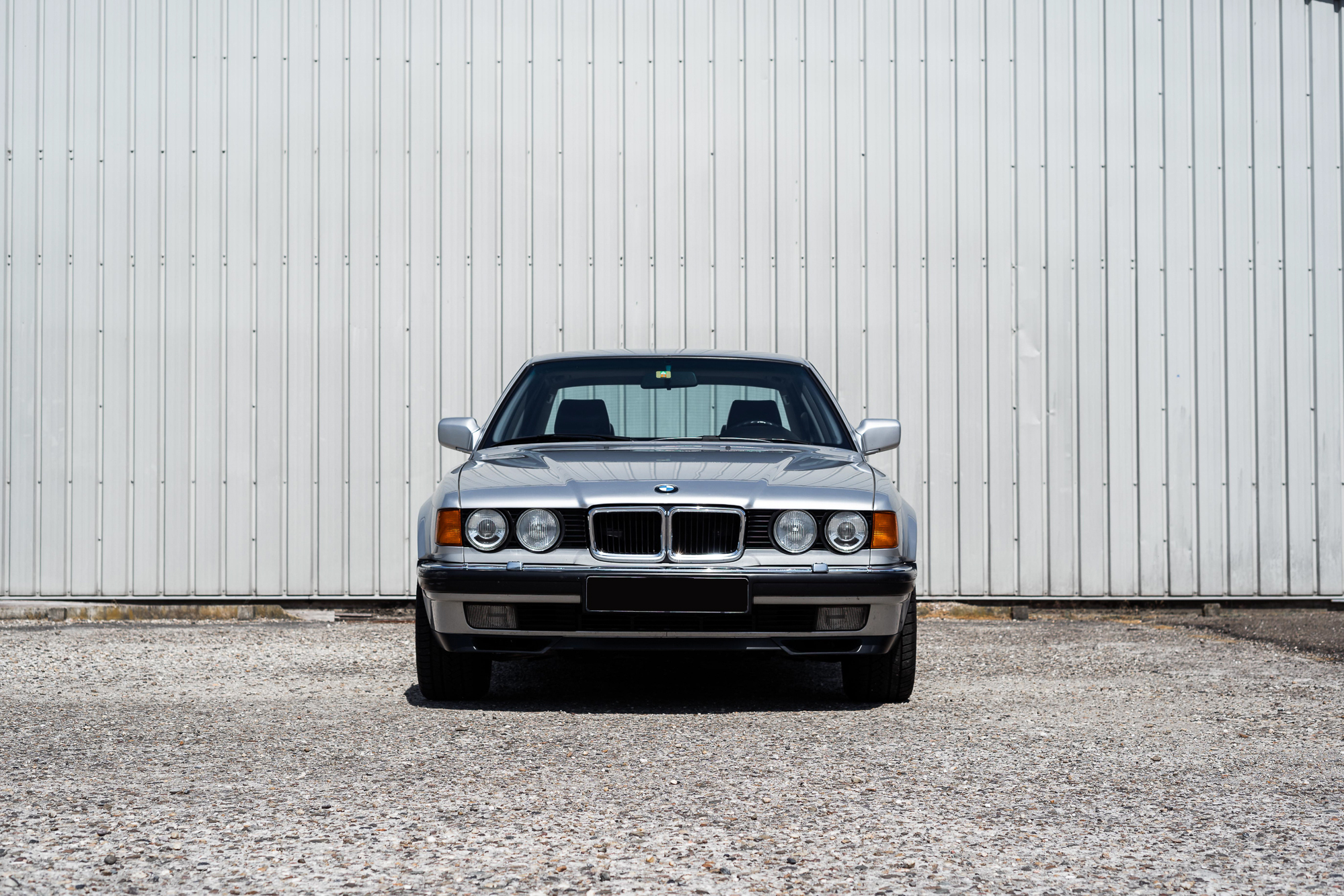 1991 BMW (E32) 750I