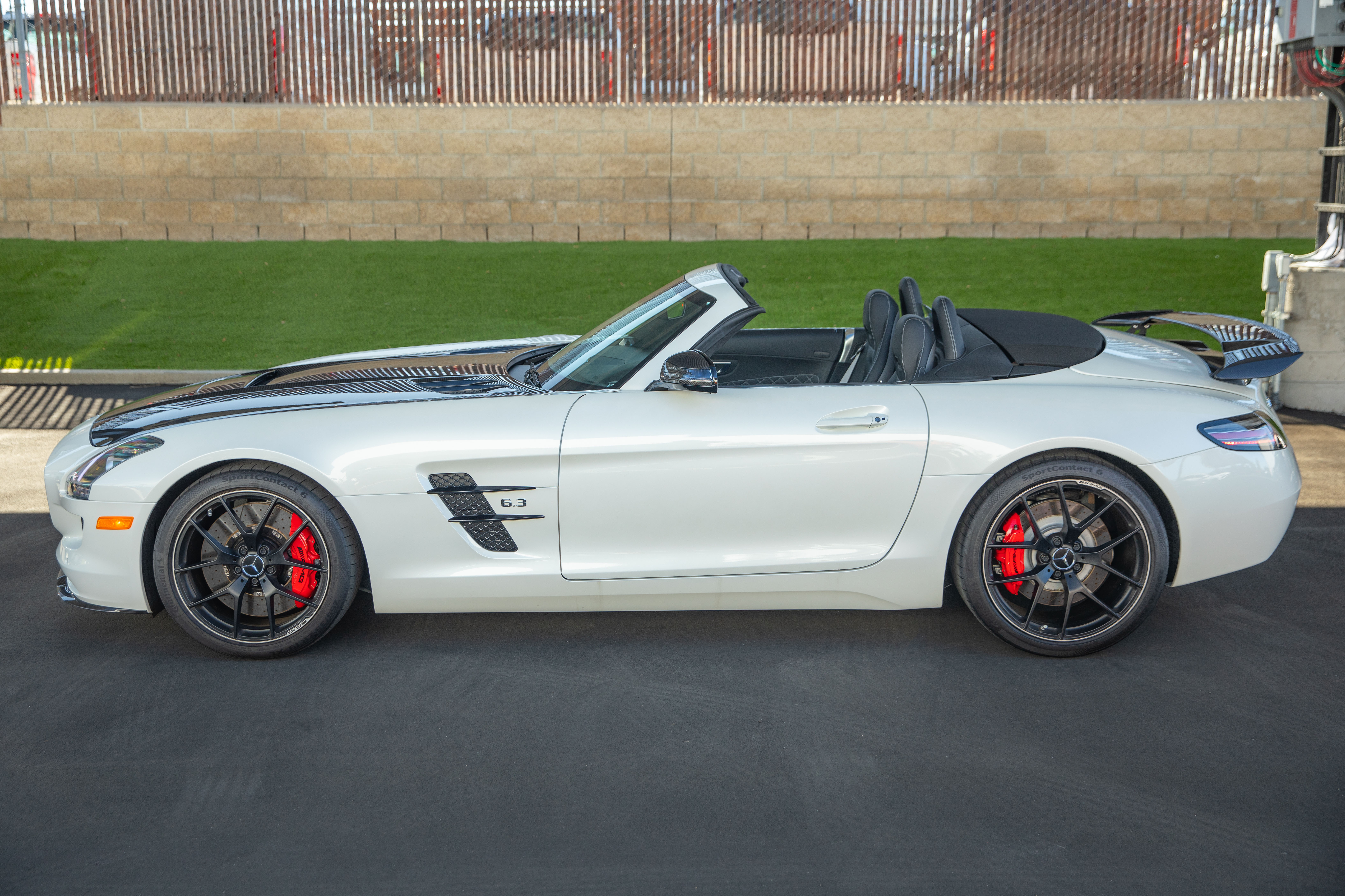 2015 MERCEDES-BENZ SLS AMG ROADSTER GT FINAL EDITION - 1,841 MILES for ...