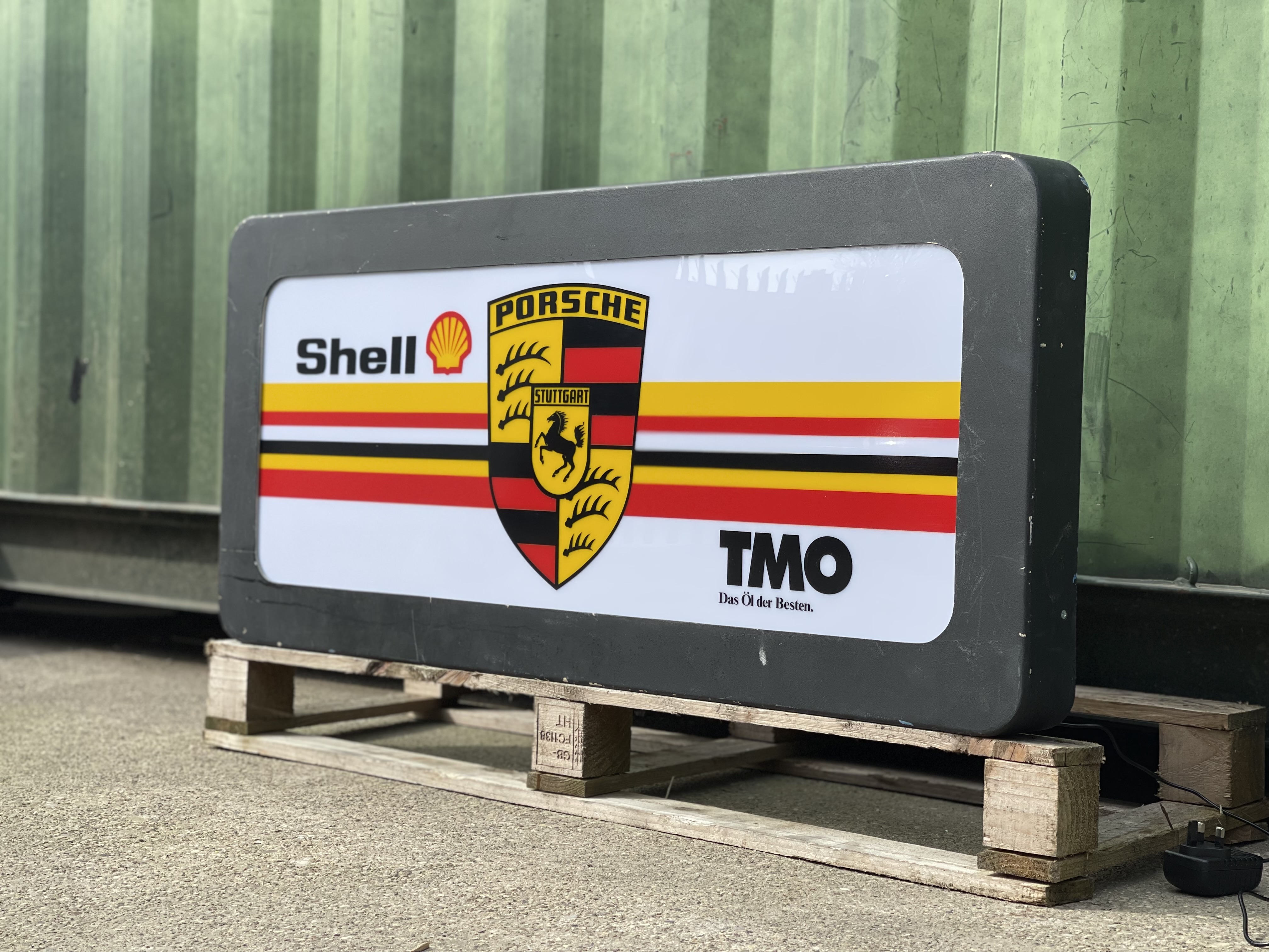 PORSCHE SHELL TMO ILLUMINATED SIGN