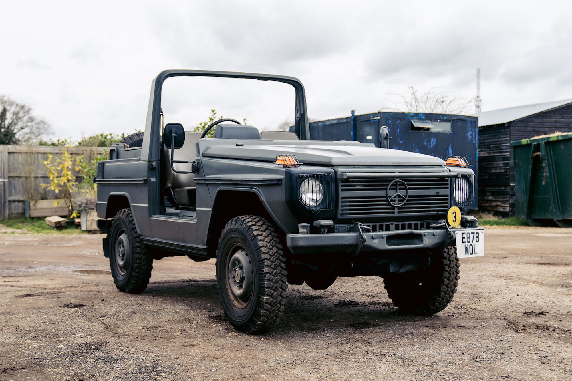 1987 MERCEDES-BENZ (W461) 240GD WOLF