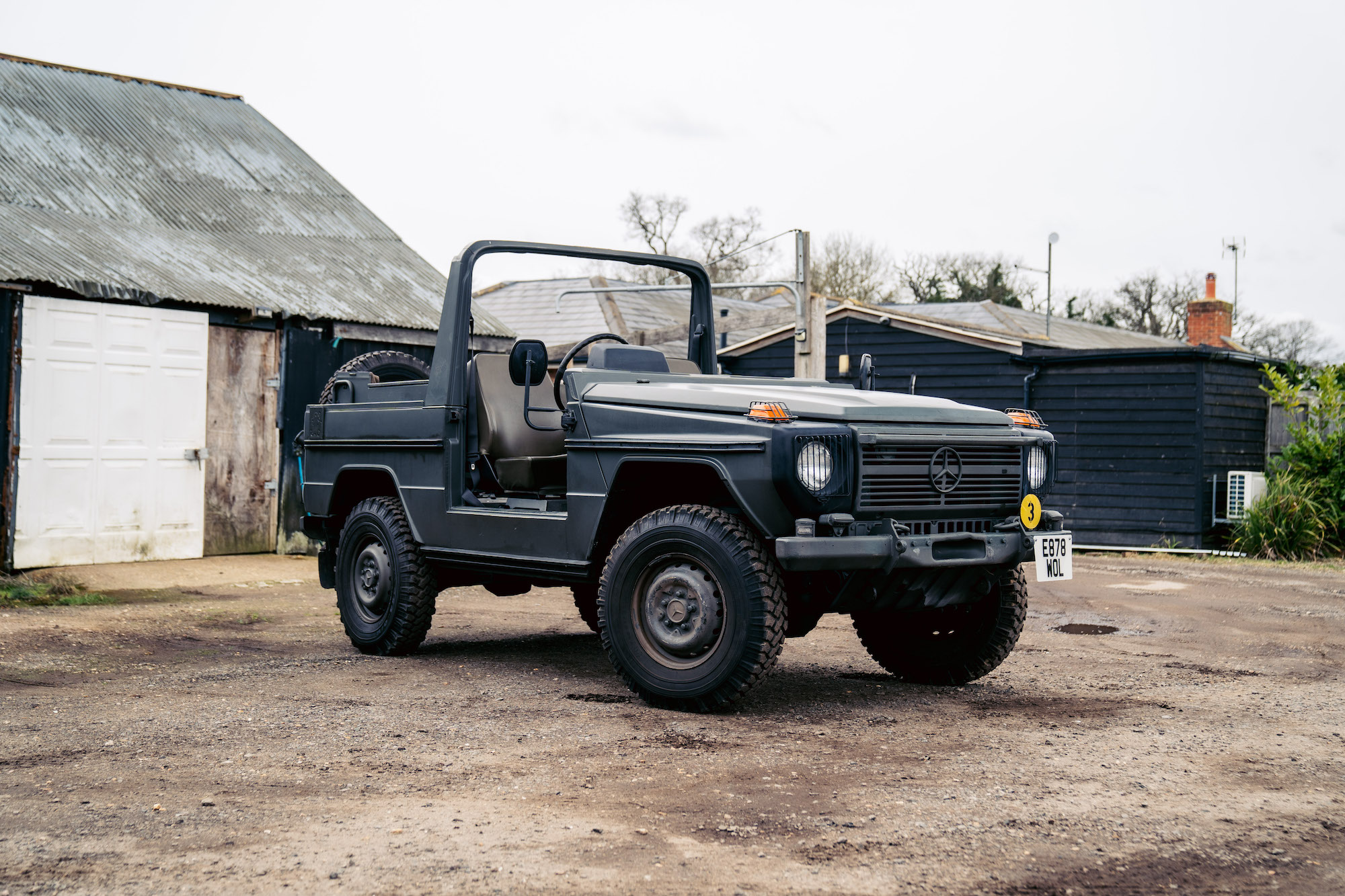 1987 MERCEDES-BENZ (W461) 240GD WOLF