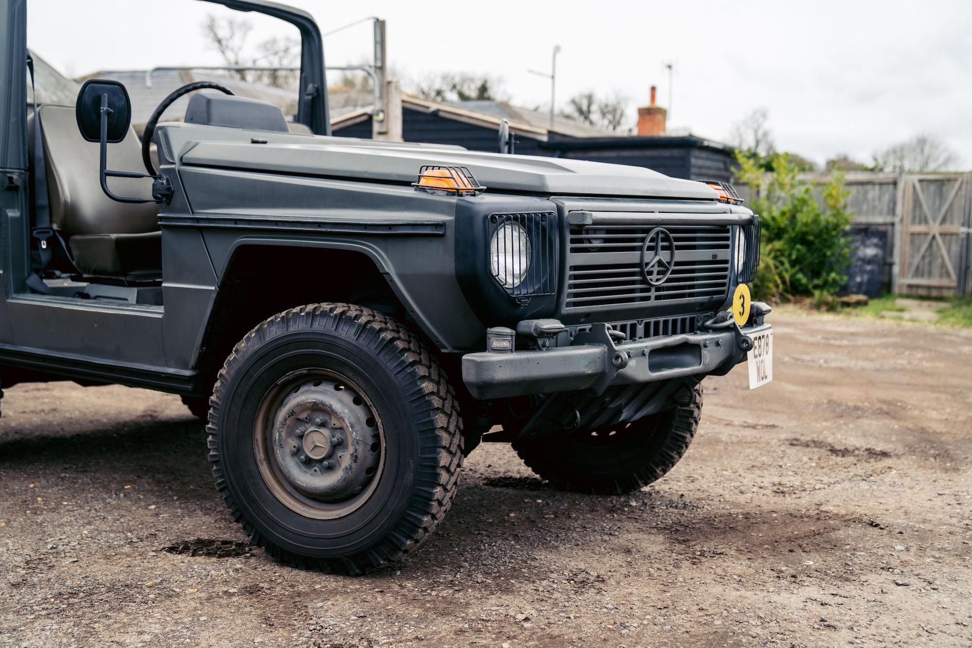 1987 MERCEDES-BENZ (W461) 240GD WOLF