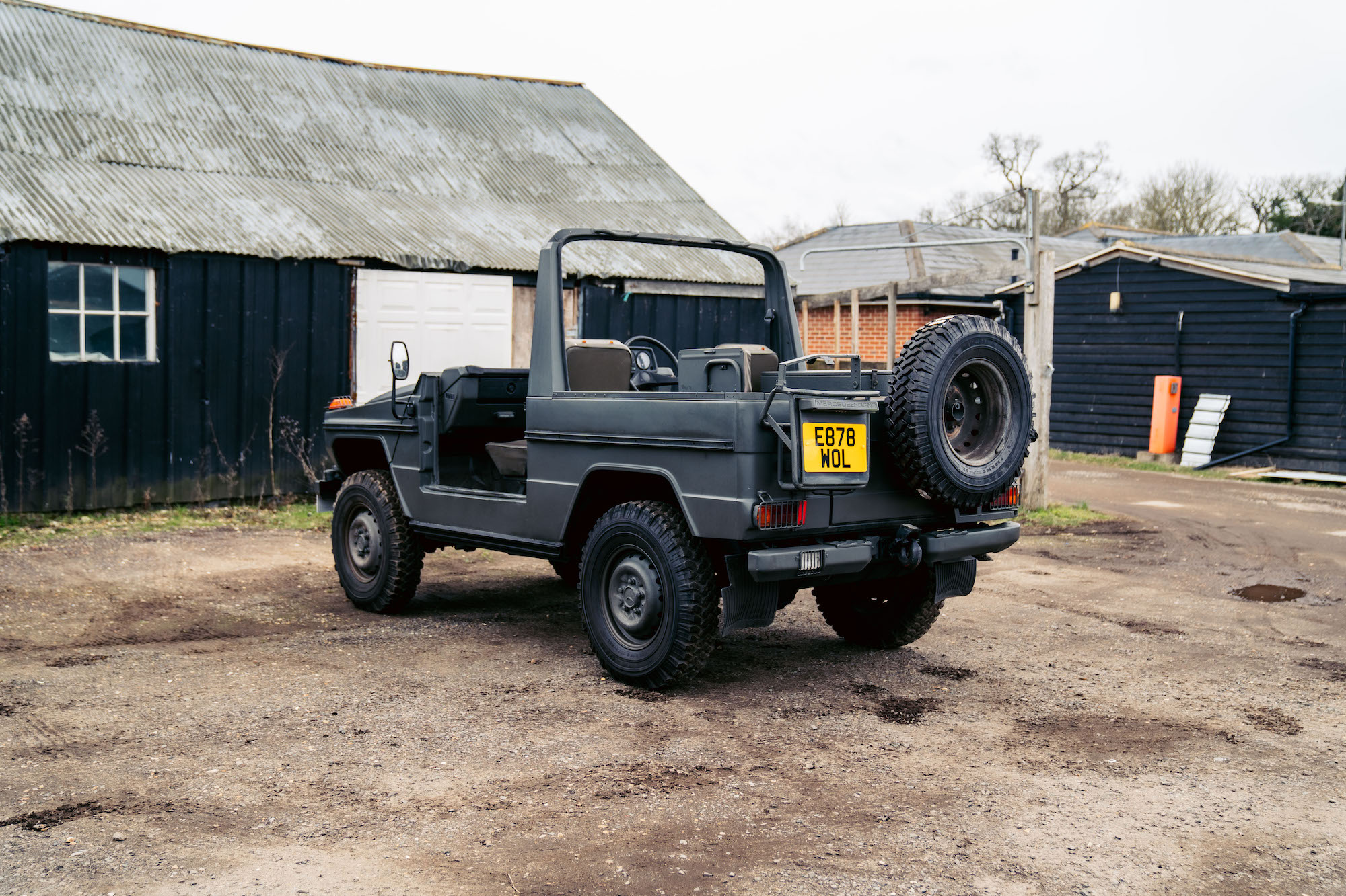 1987 MERCEDES-BENZ (W461) 240GD WOLF