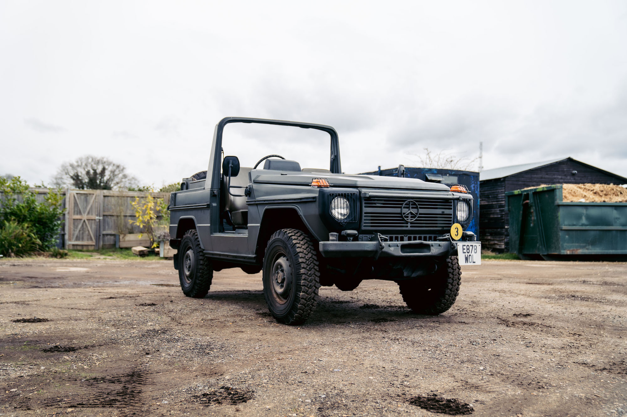 1987 MERCEDES-BENZ (W461) 240GD WOLF