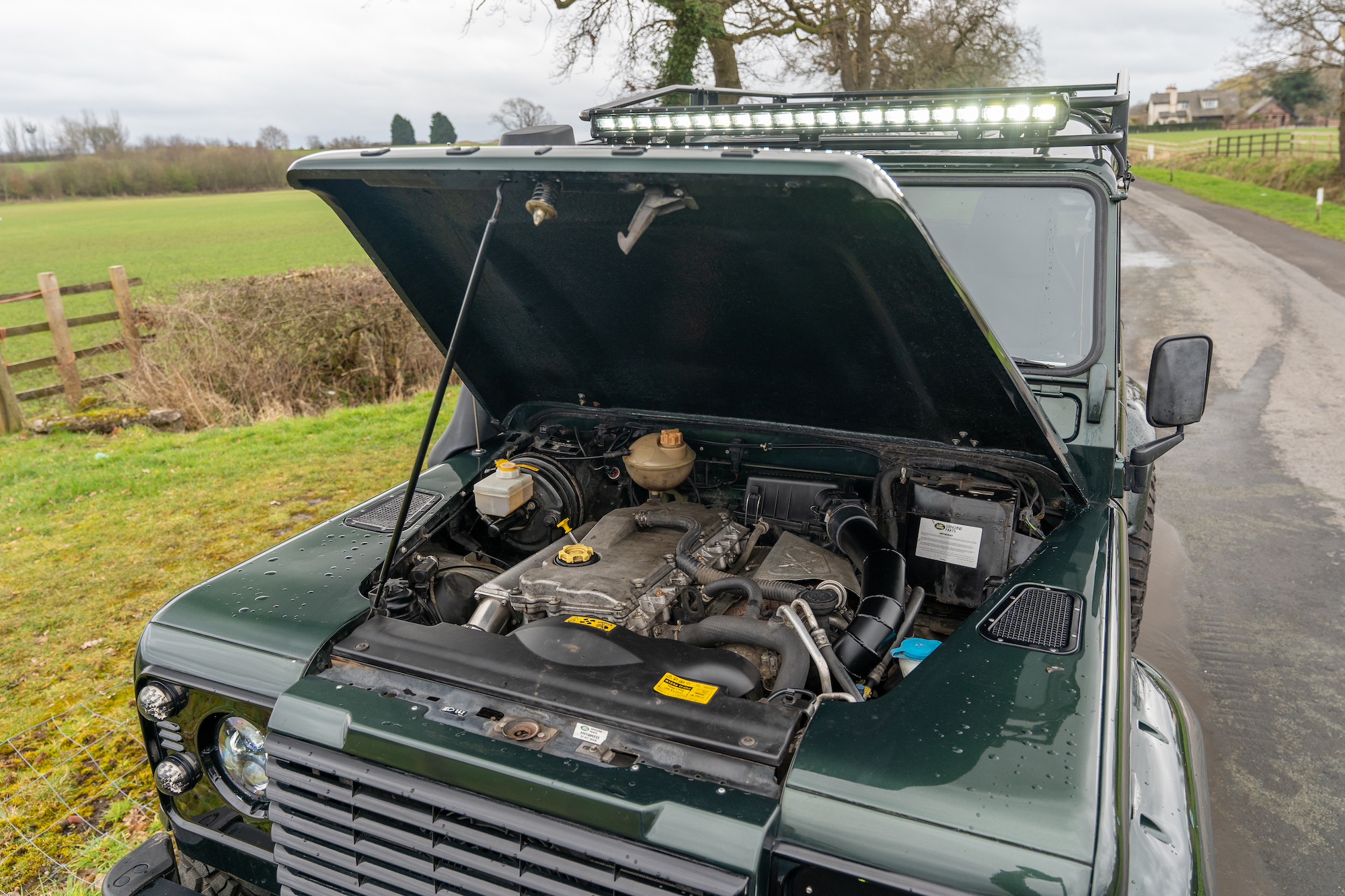 2001 LAND ROVER DEFENDER 90 TD5 - JUICE MOTORS CUSTOM