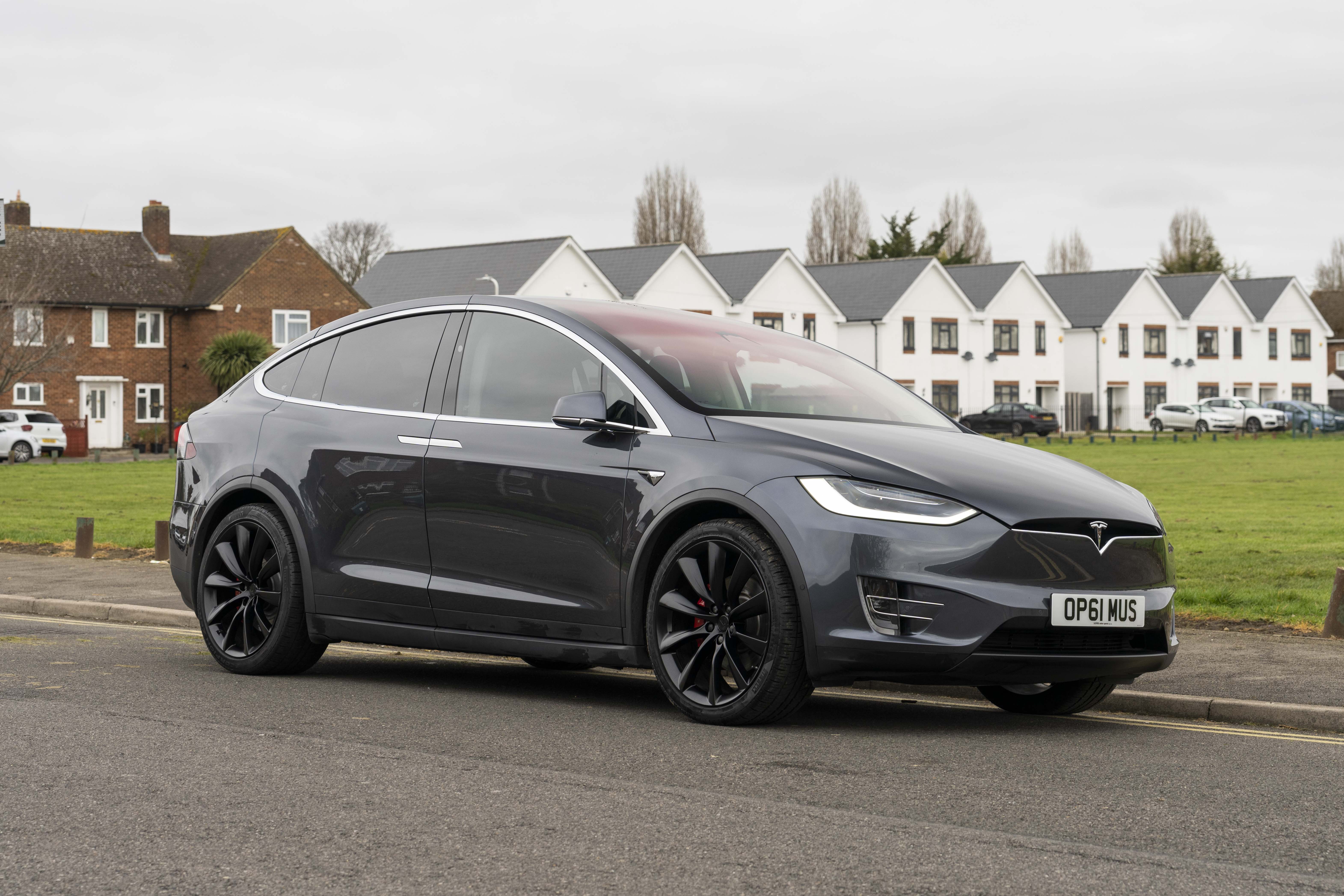 2017 TESLA MODEL X P100D