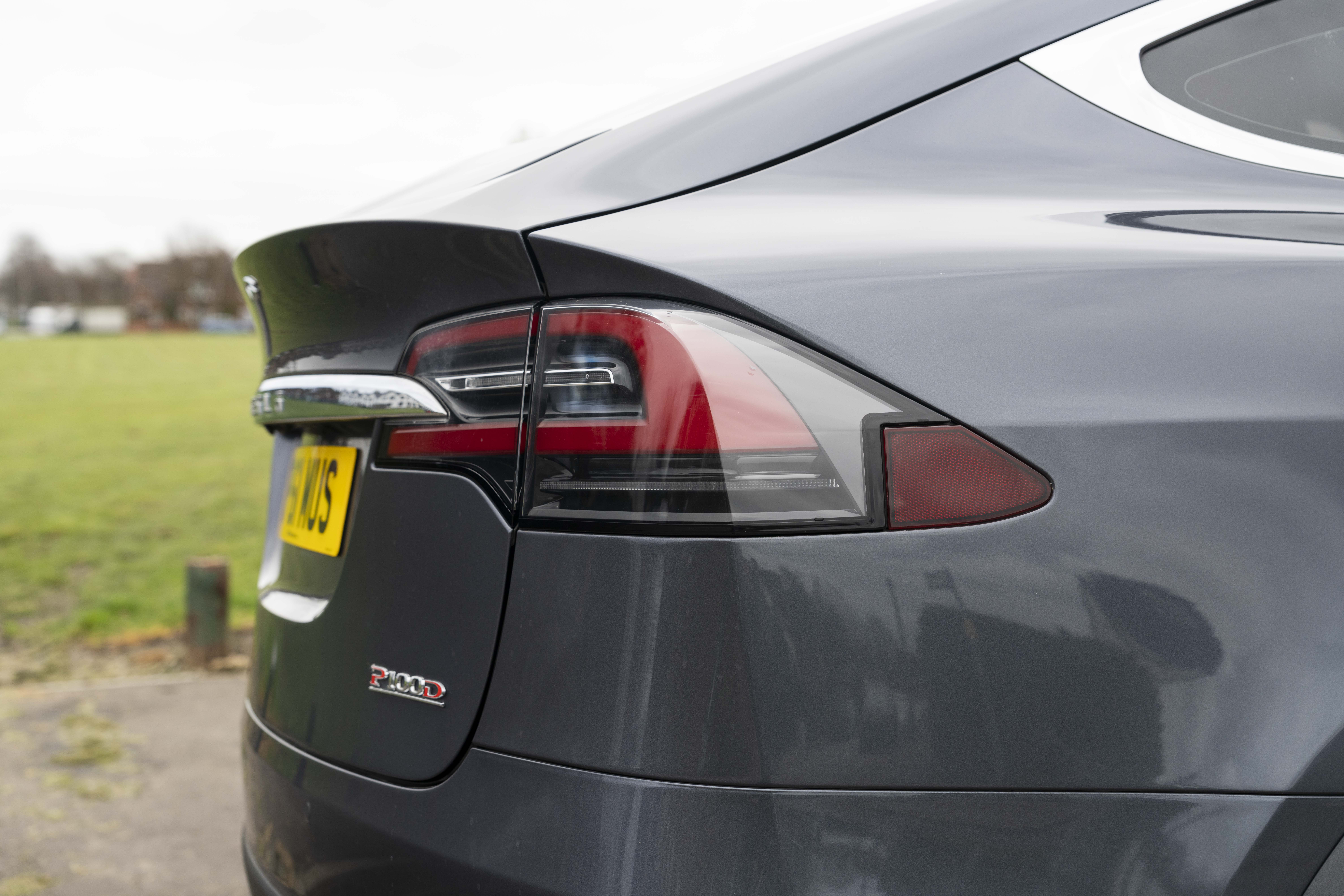 2017 TESLA MODEL X P100D