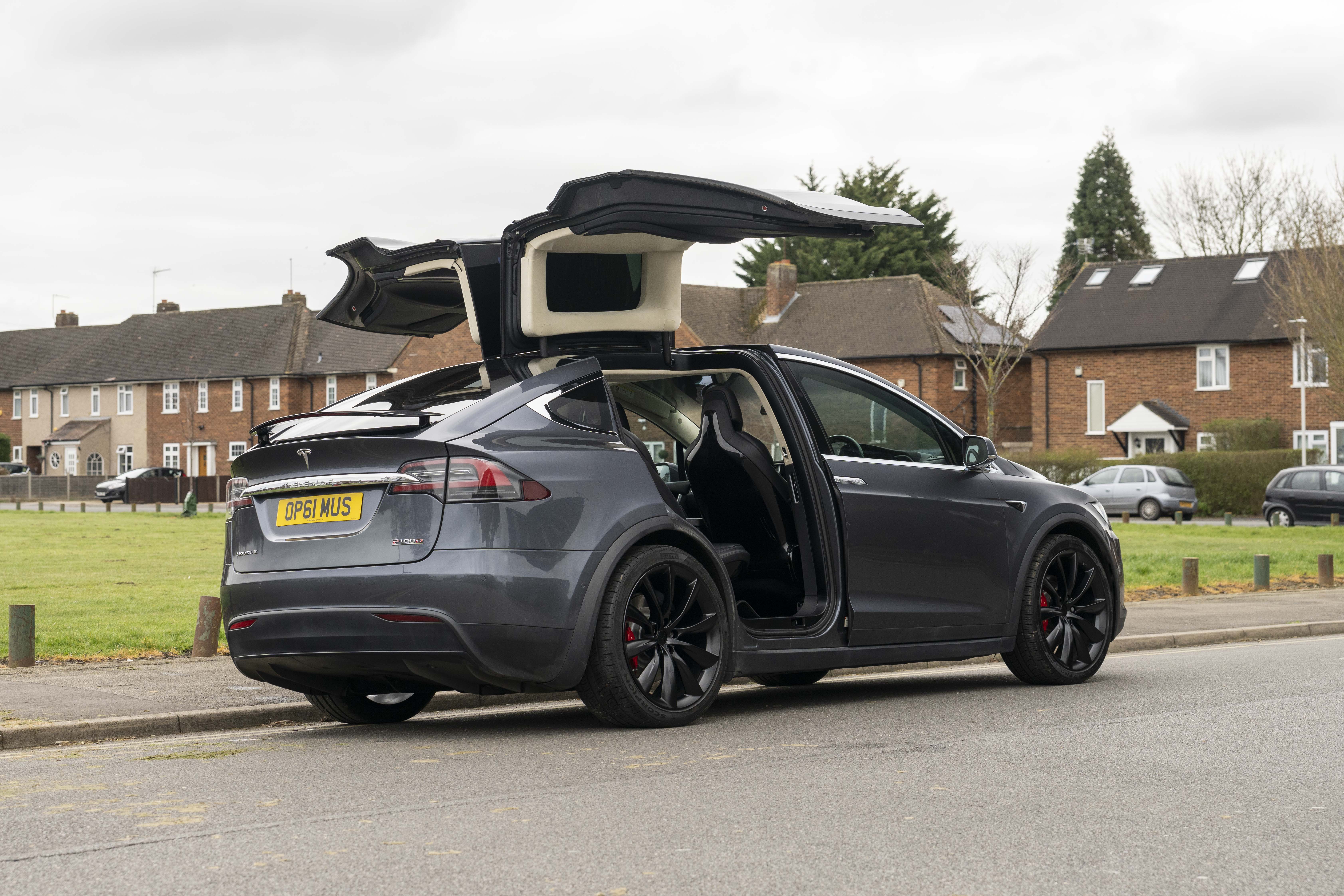 2017 TESLA MODEL X P100D