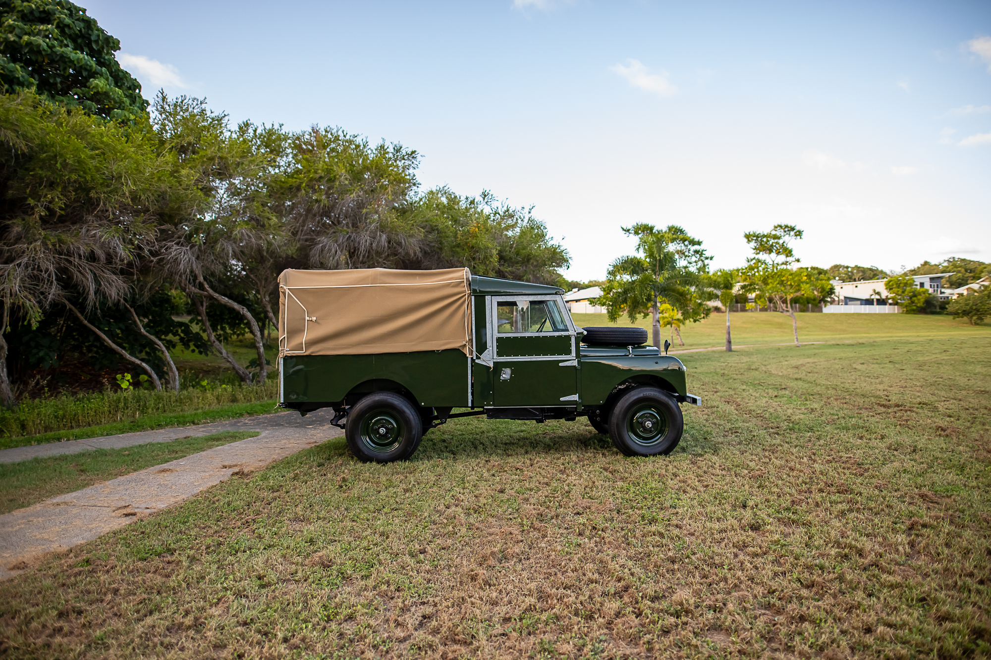 1955 LAND ROVER SERIES 1 107"