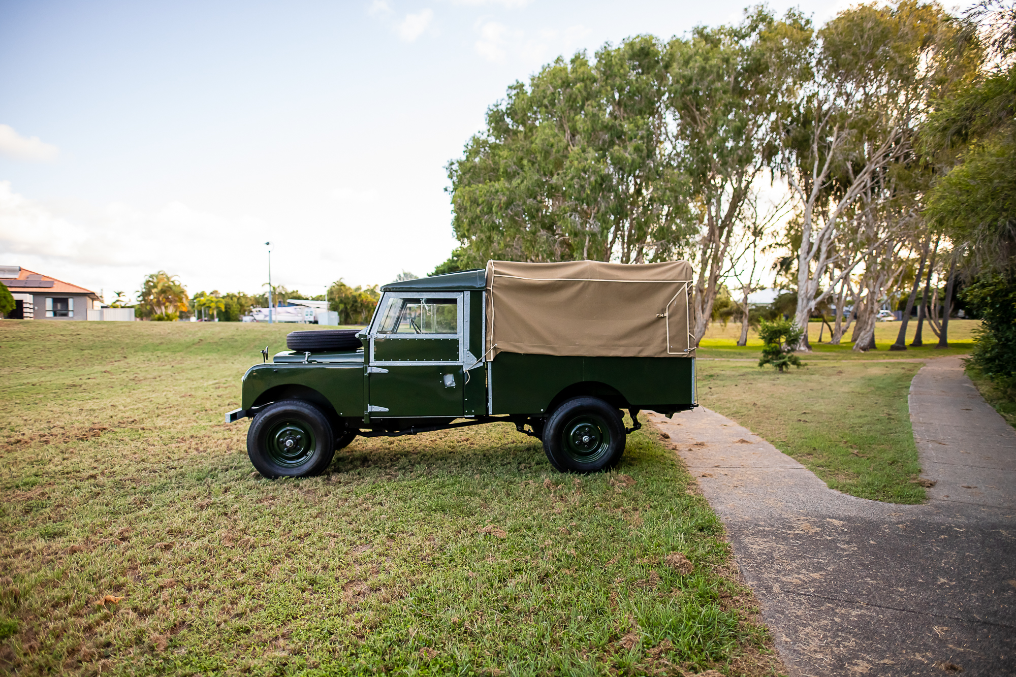 1955 LAND ROVER SERIES 1 107"