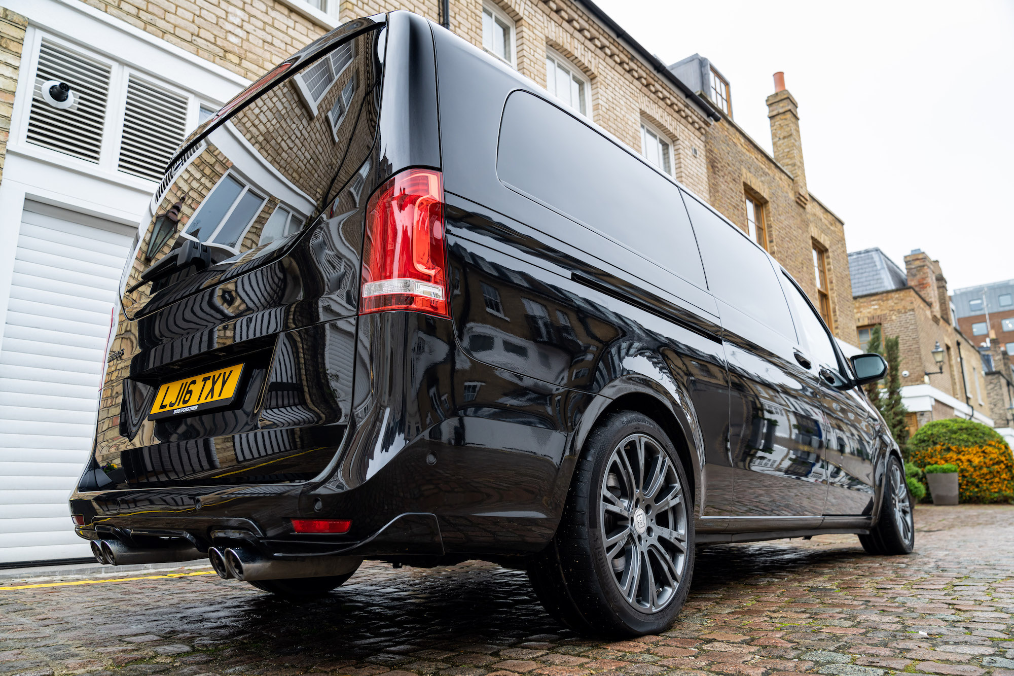 2016 MERCEDES-BENZ V CLASS 250D - BRABUS - 24,017 MILES