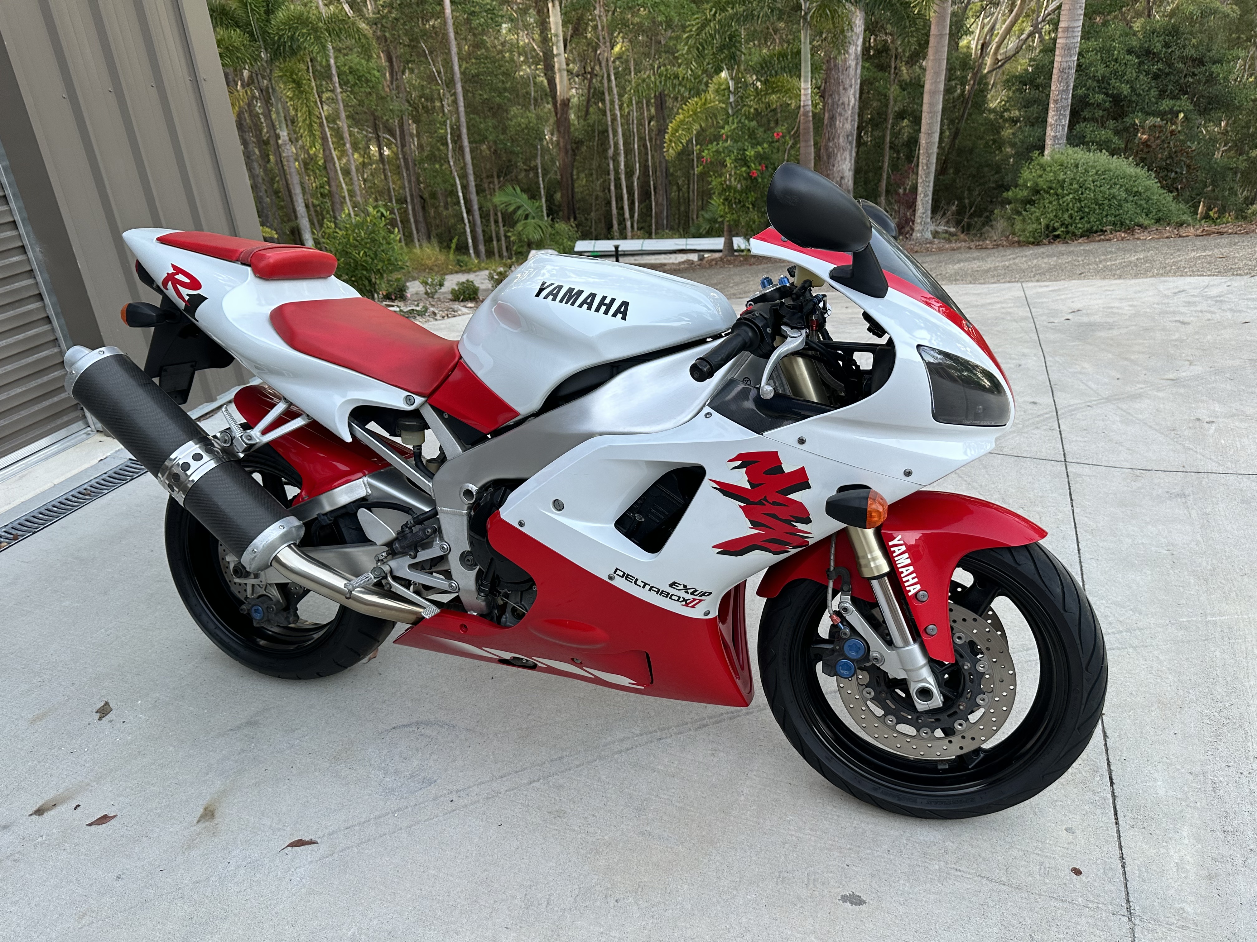 1998 YAMAHA YZF-R1