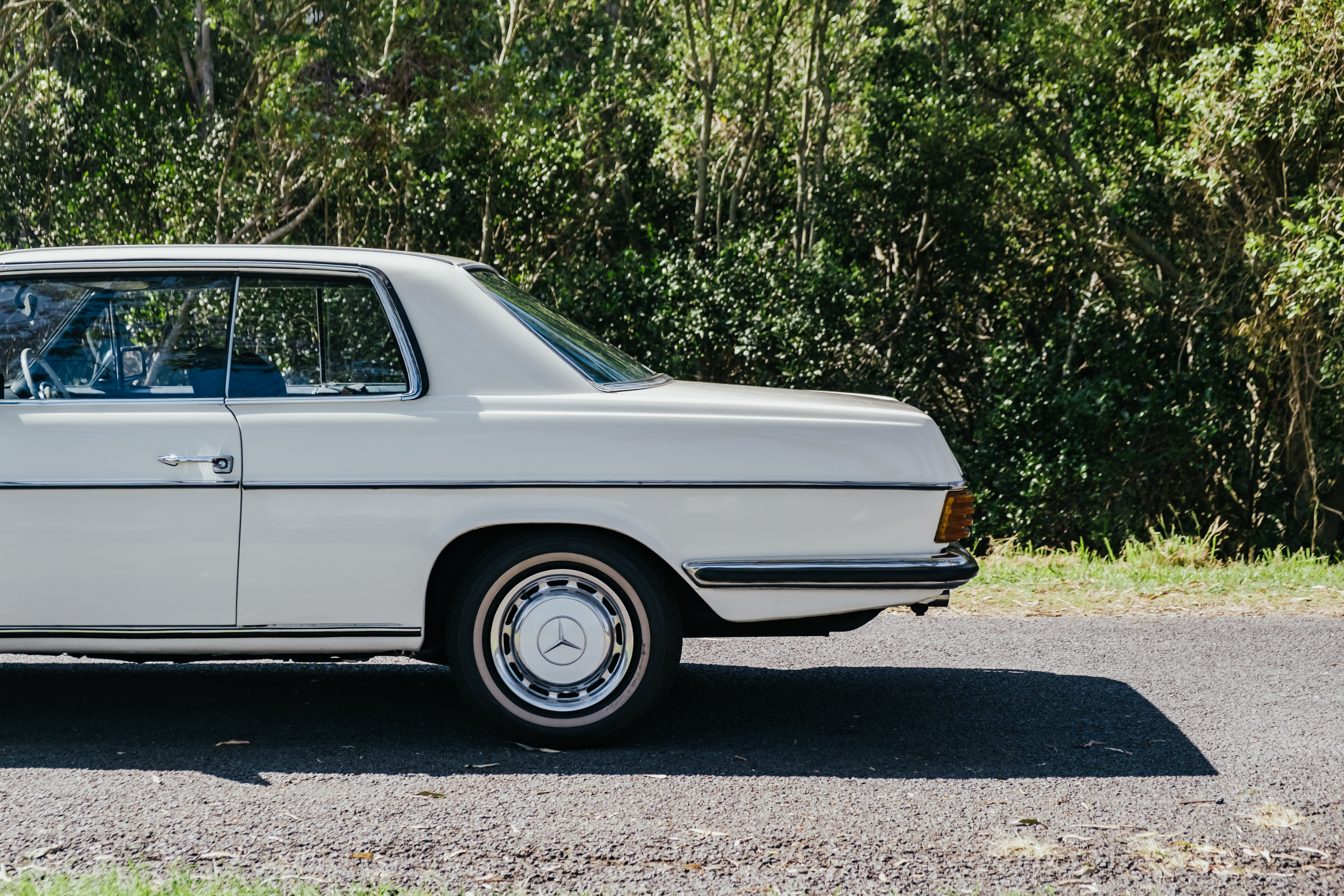 1974 Mercedes Benz W114 250 C Coupe