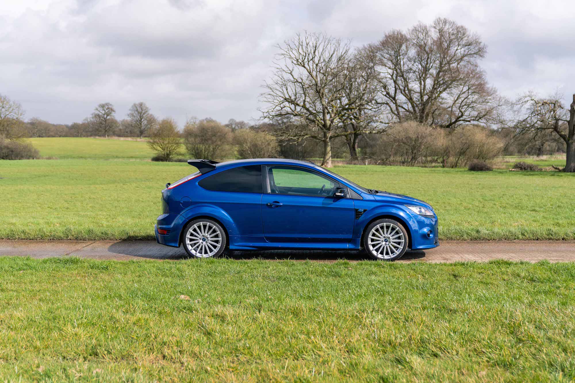 2010 FORD FOCUS RS (MK2) -12,611 MILES