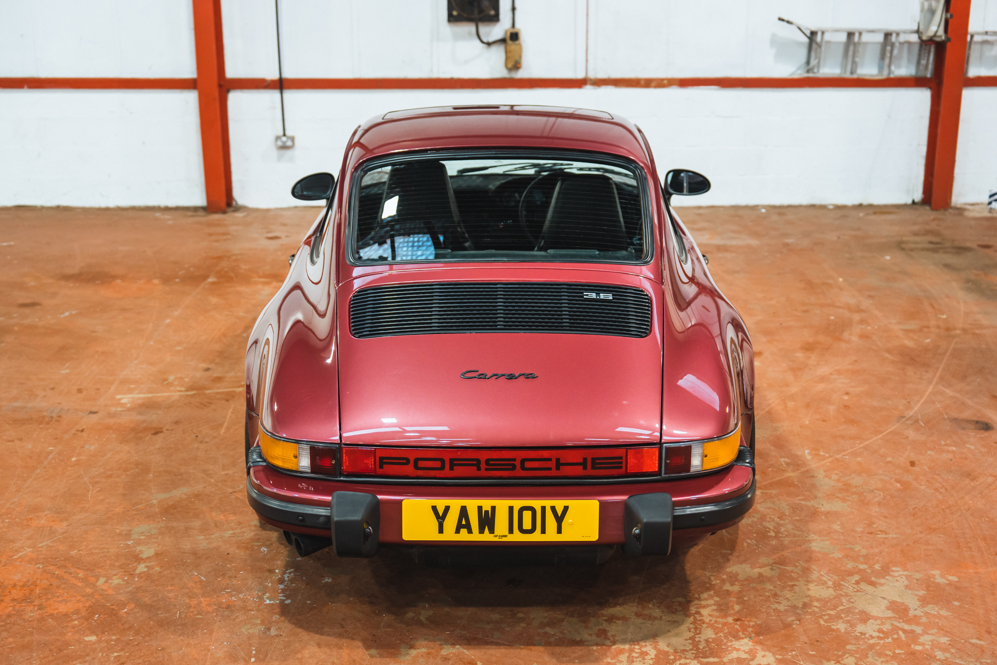 1982 PORSCHE 911 SC - 993 ENGINE