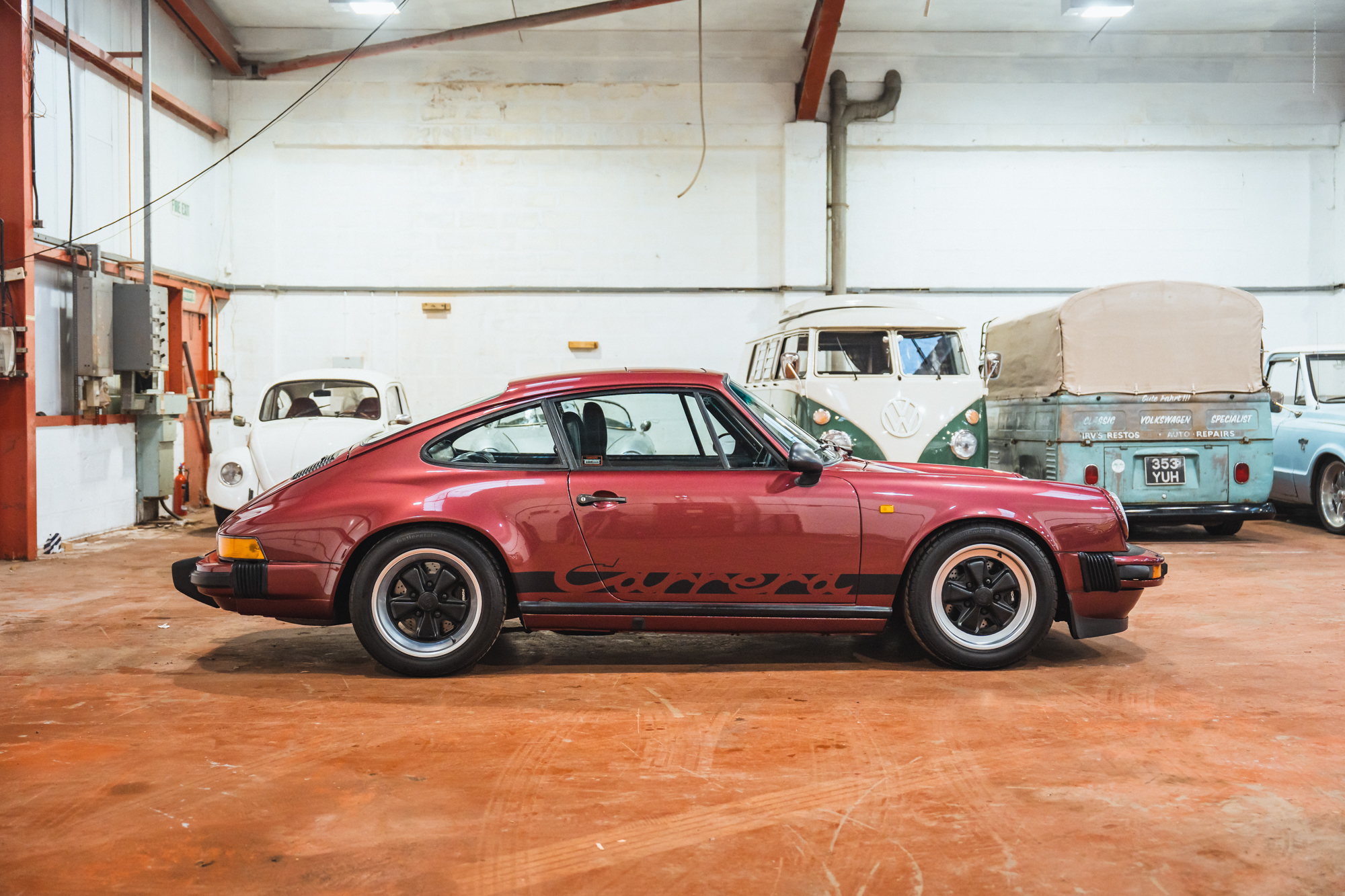 1982 PORSCHE 911 SC - 993 ENGINE