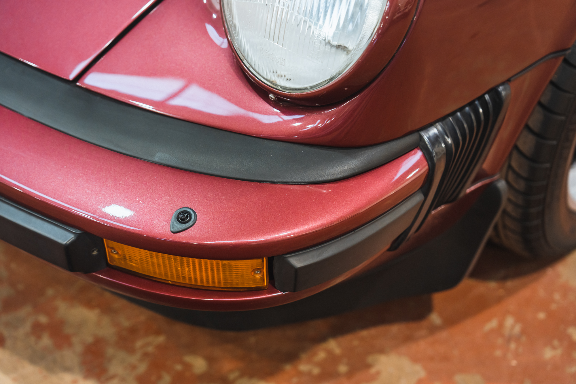 1982 PORSCHE 911 SC - 993 ENGINE
