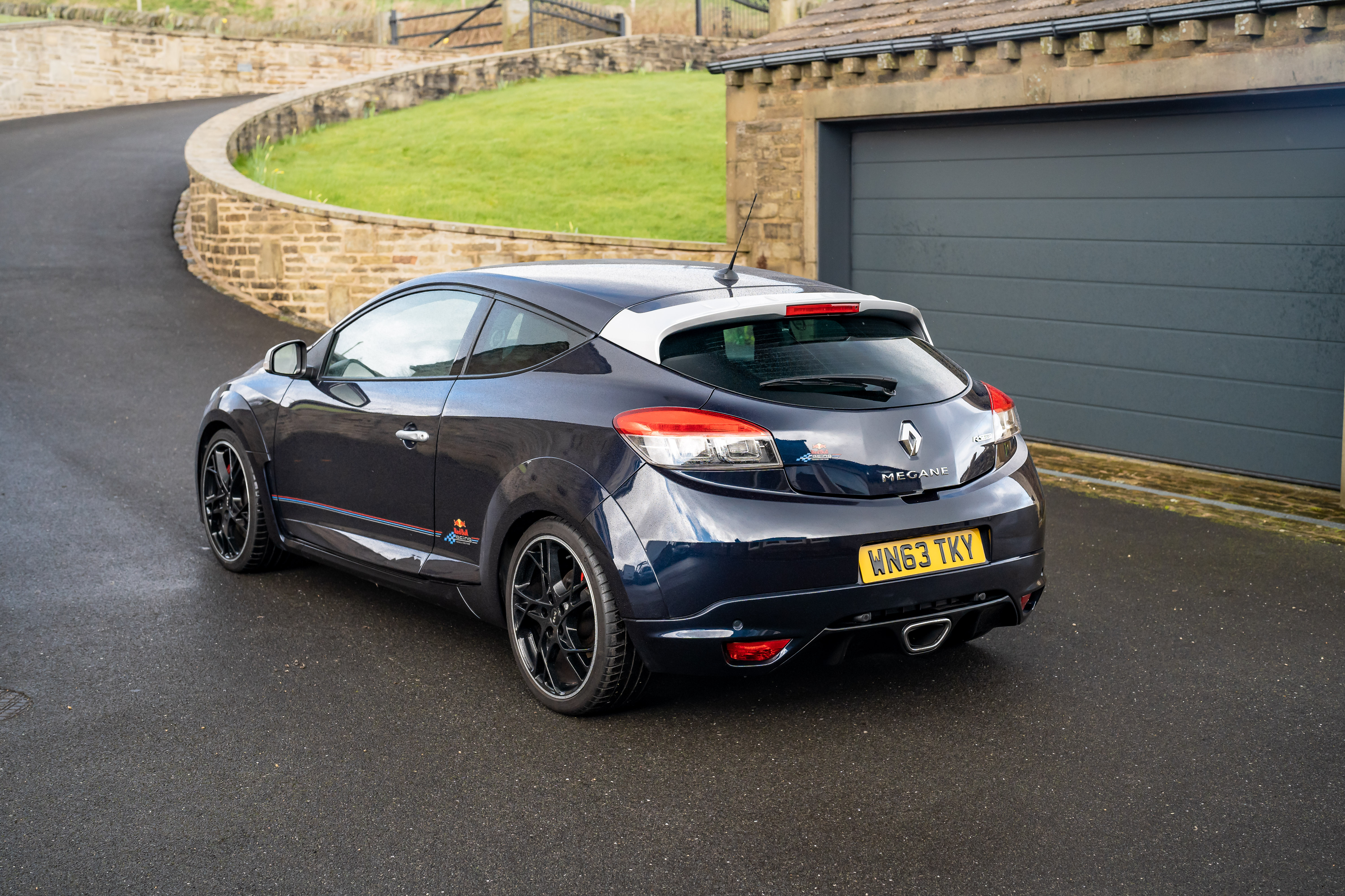 2013 RENAULTSPORT MEGANE RED BULL RACING RB8