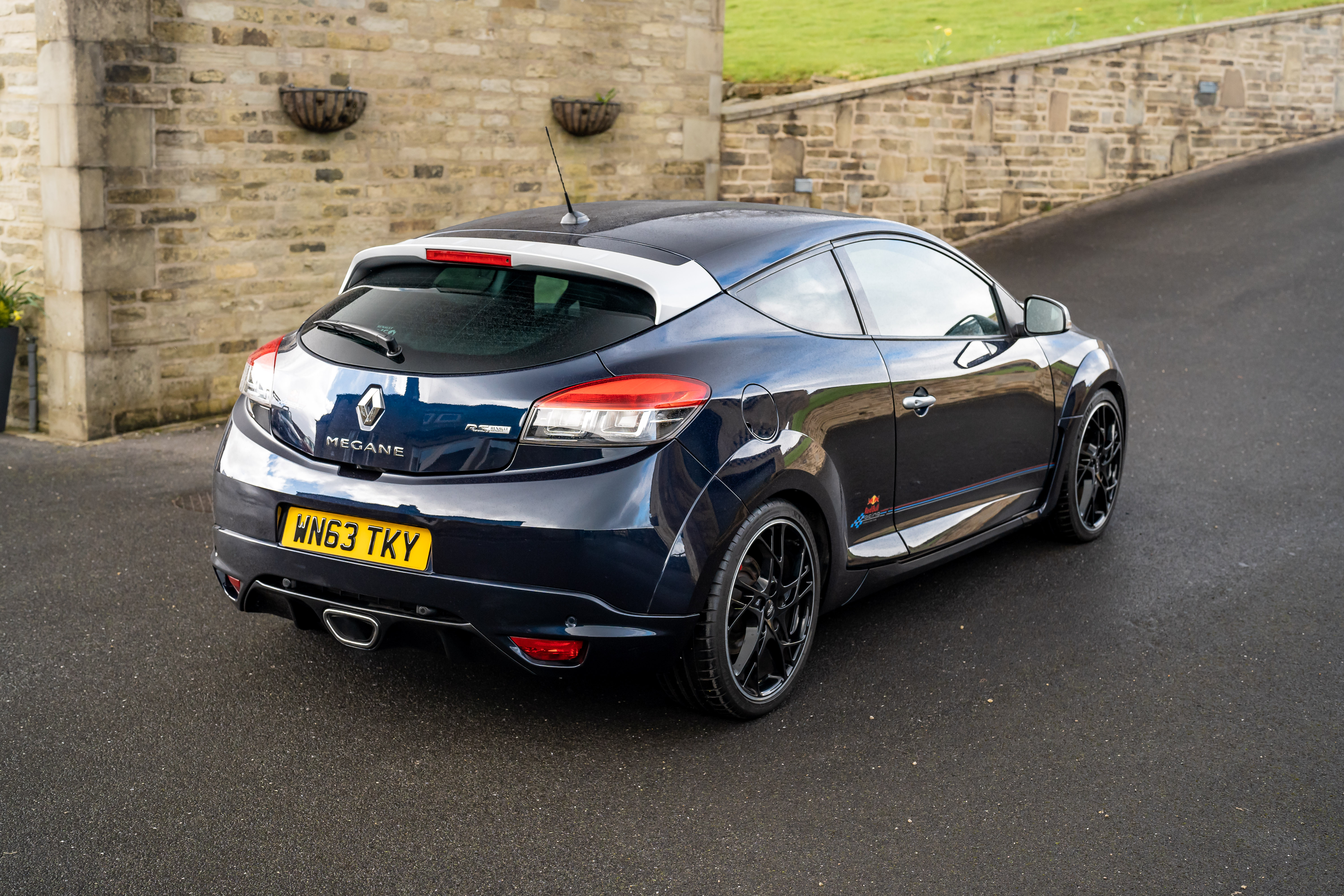 2013 RENAULTSPORT MEGANE RED BULL RACING RB8