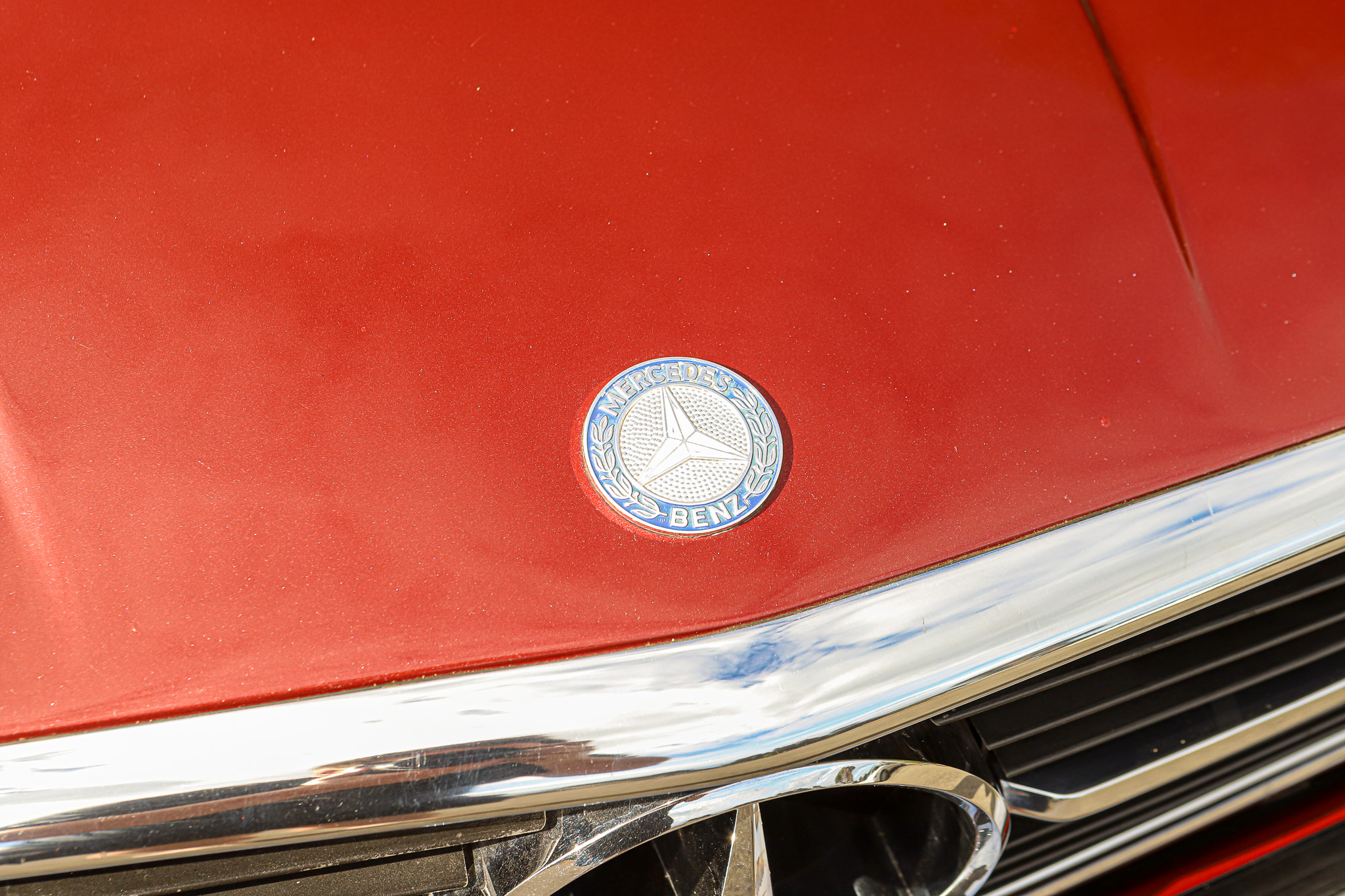 1973 MERCEDES-BENZ (R107) 350SL - 450SL ENGINE