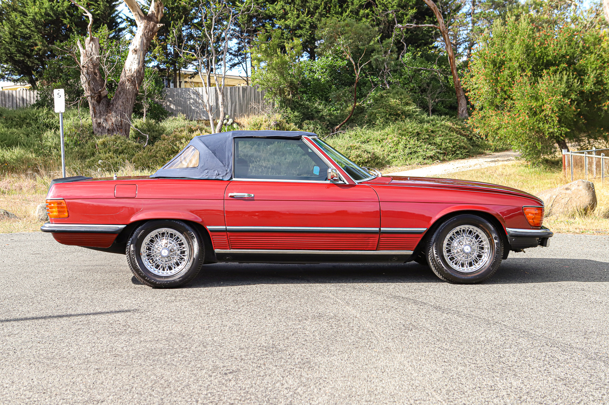 1973 MERCEDES-BENZ (R107) 350SL - 450SL ENGINE