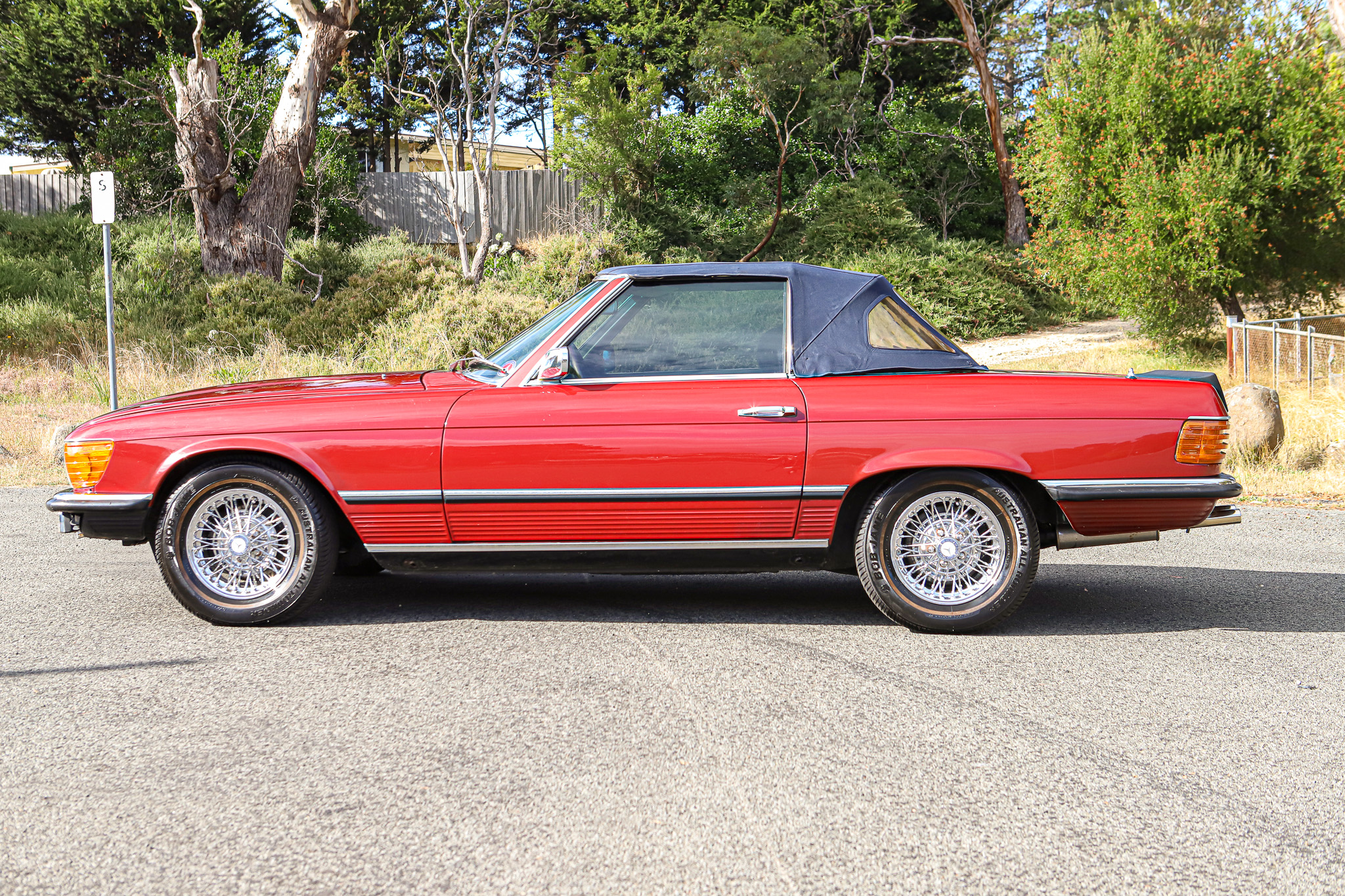 1973 MERCEDES-BENZ (R107) 350SL - 450SL ENGINE