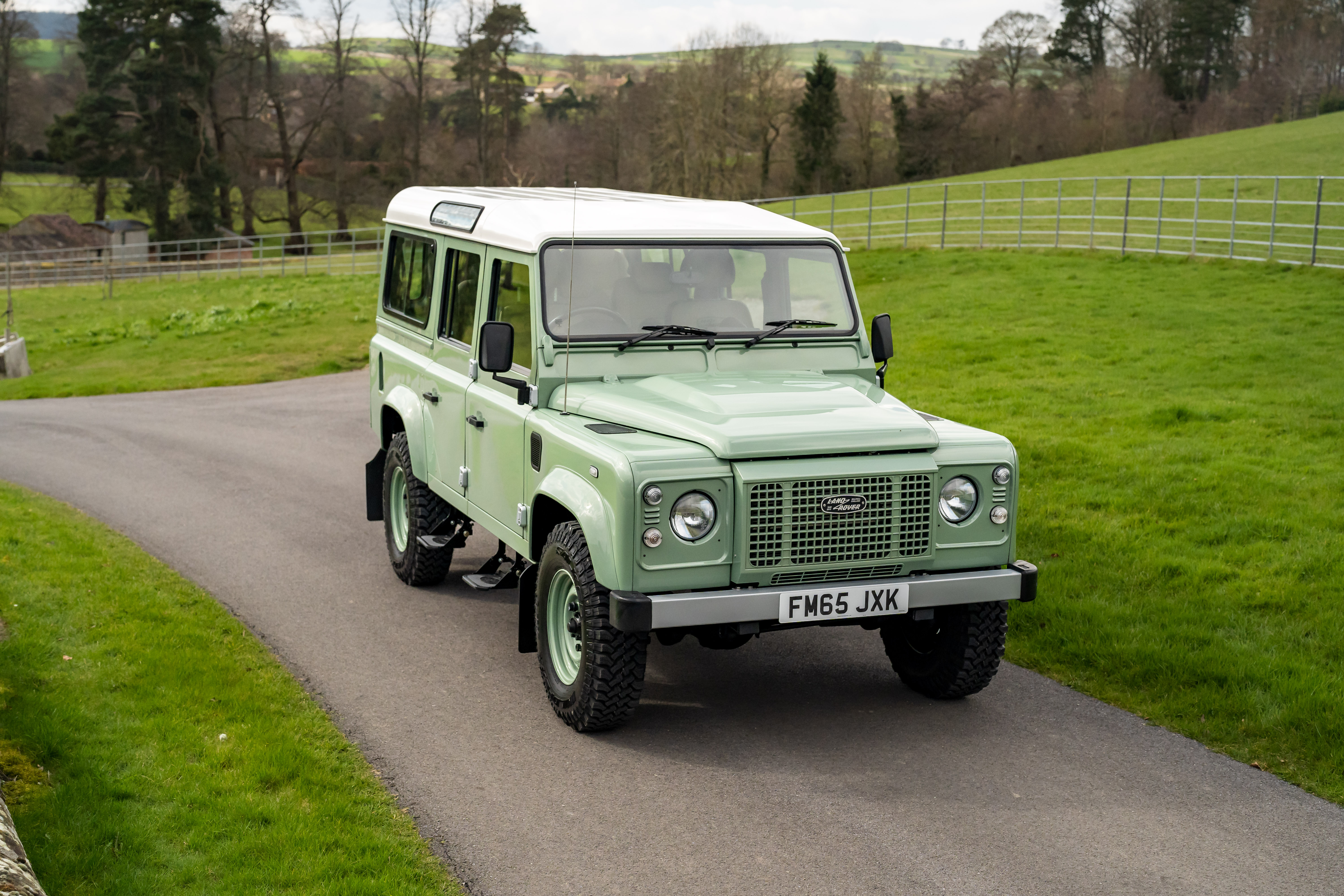 2015 LAND ROVER DEFENDER 110 HERITAGE