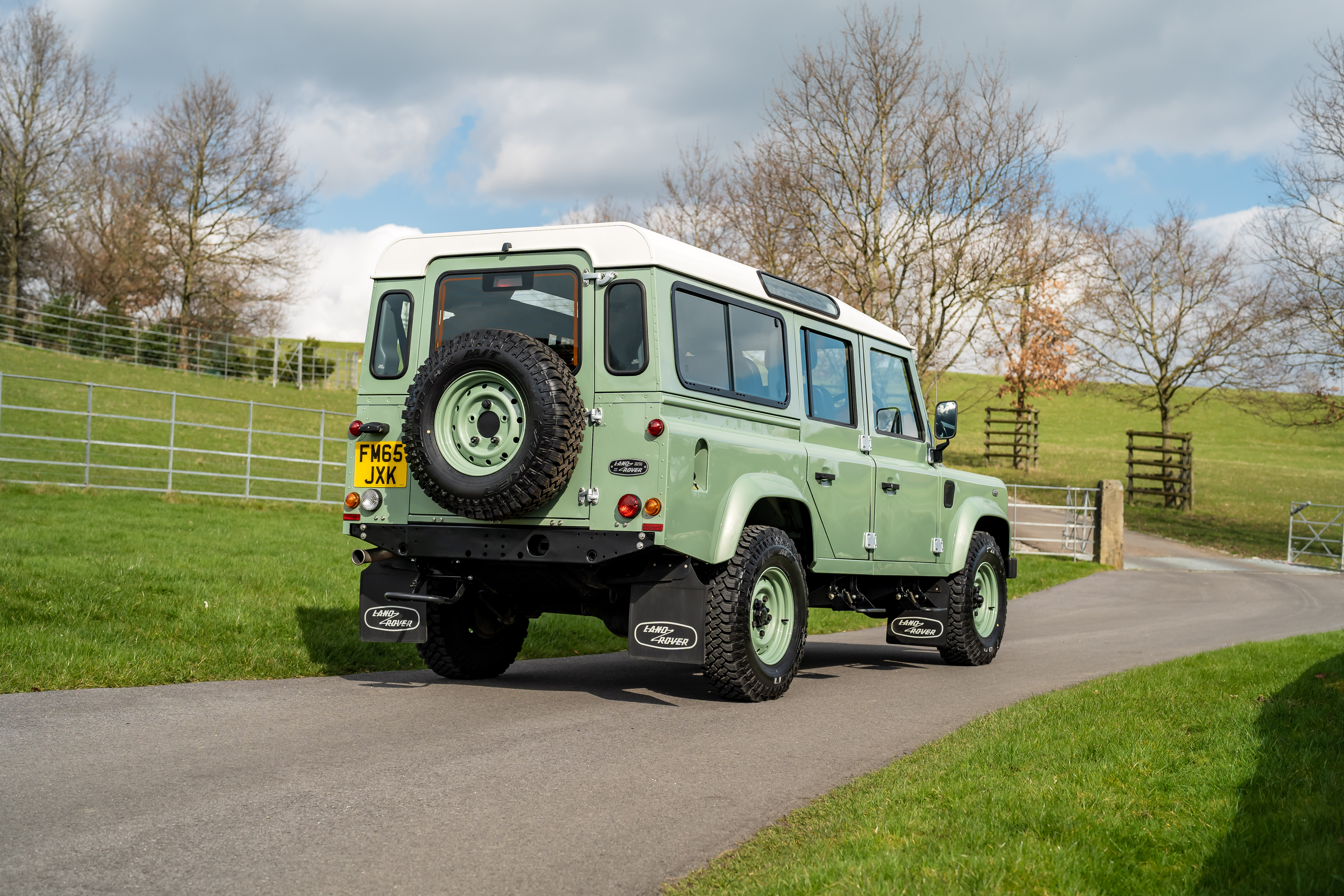 2015 LAND ROVER DEFENDER 110 HERITAGE