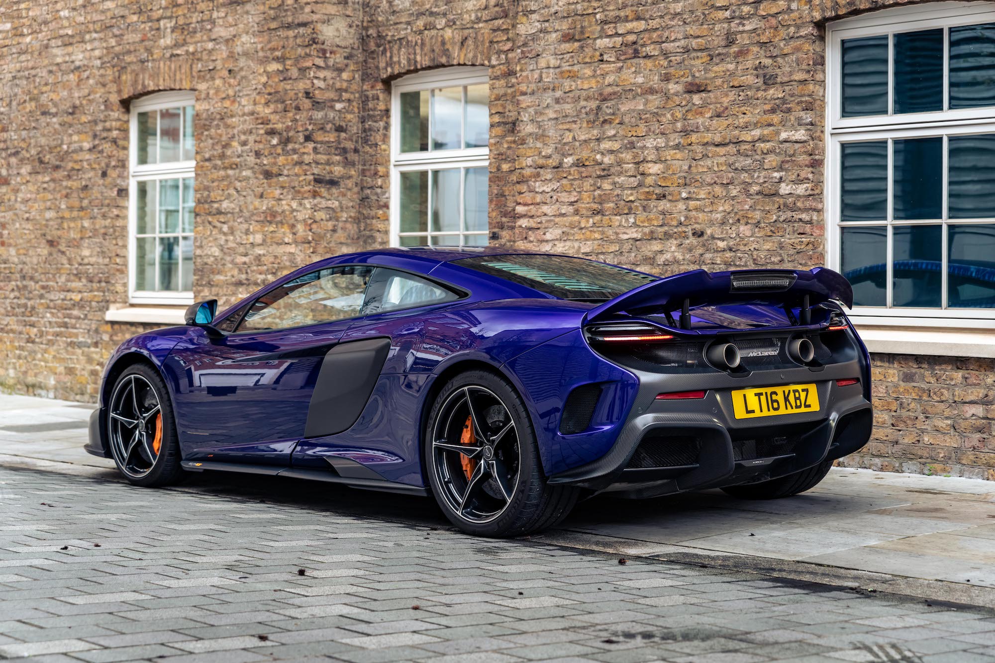 2016 MCLAREN 675LT