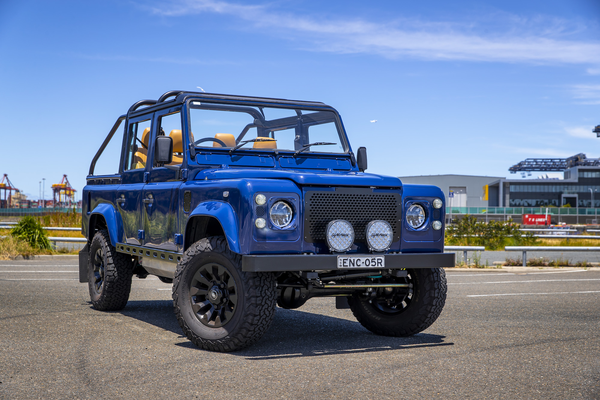 2003 LAND ROVER DEFENDER 110 TD5 'WILDSIDE'
