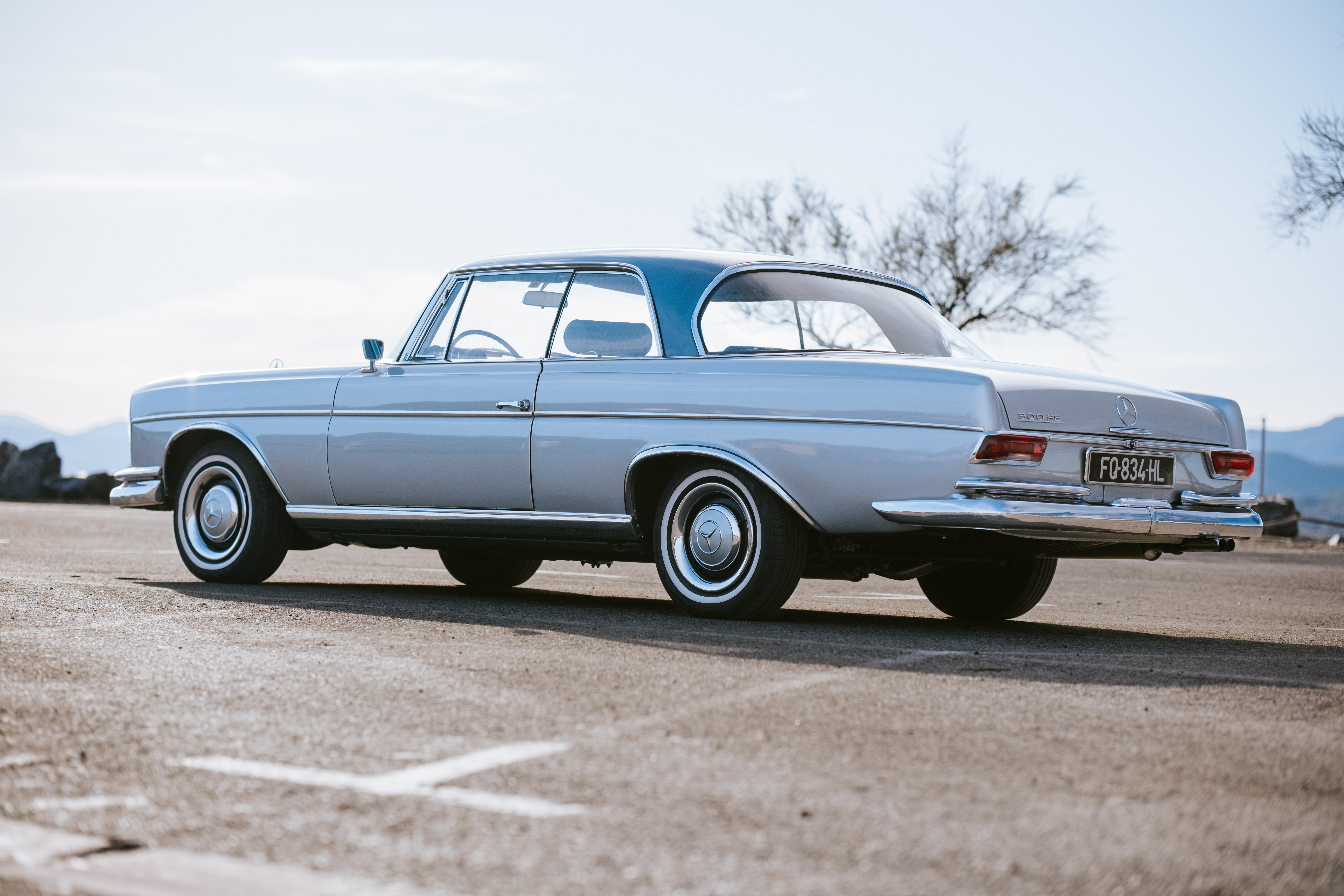 1965 MERCEDES-BENZ (W112) 300 SE COUPE