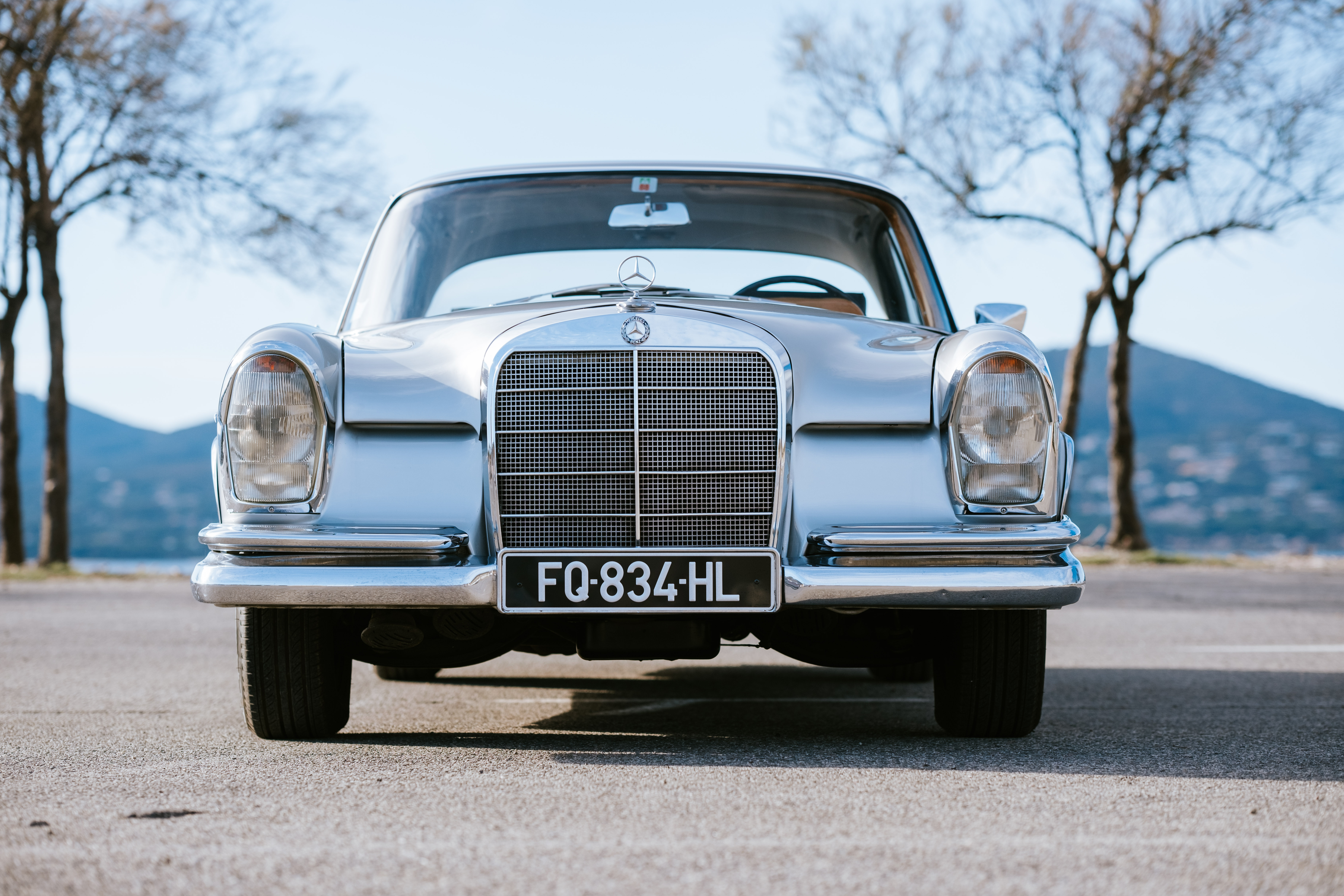 1965 MERCEDES-BENZ (W112) 300 SE COUPE