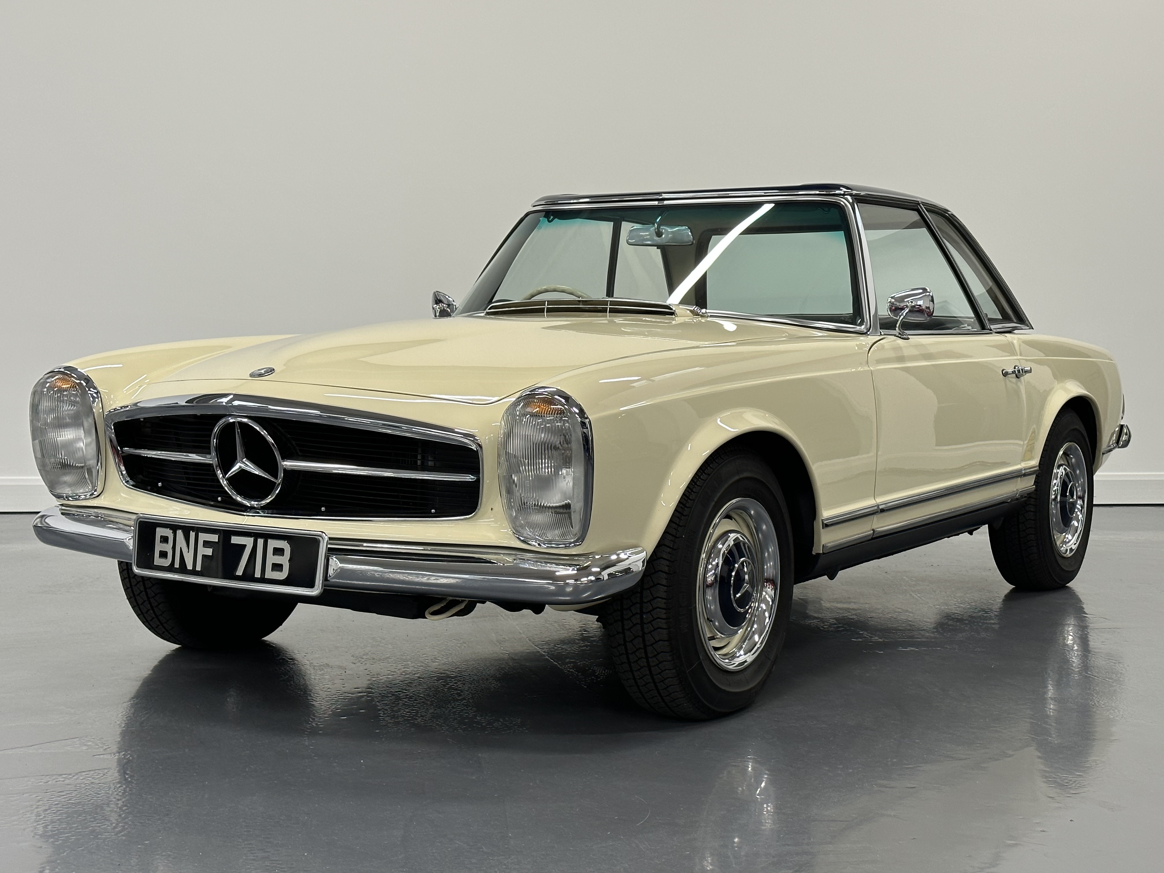 1964 MERCEDES-BENZ 230 SL PAGODA for sale by auction in Nottinghamshire ...