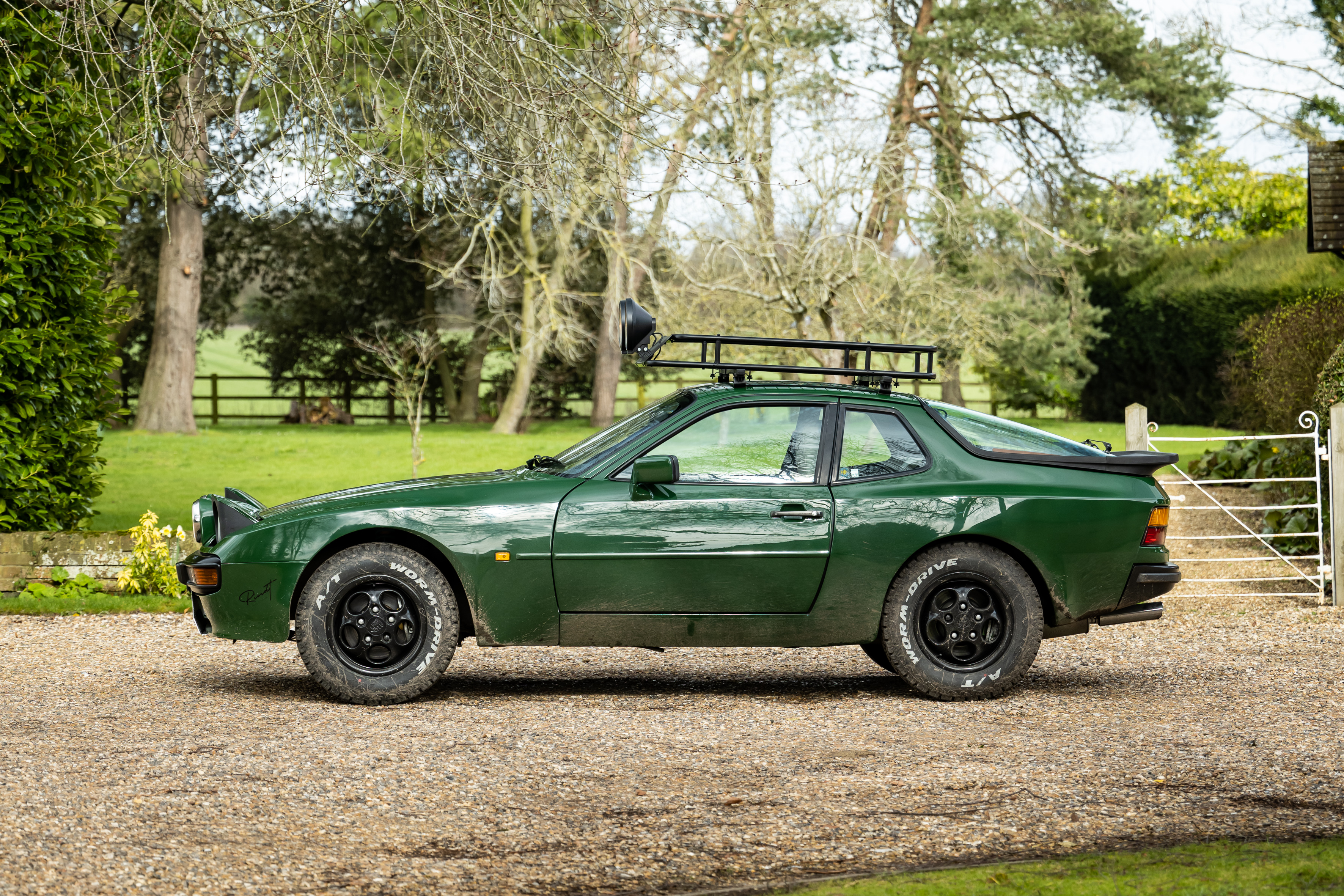 1987 PORSCHE 944 SAFARI