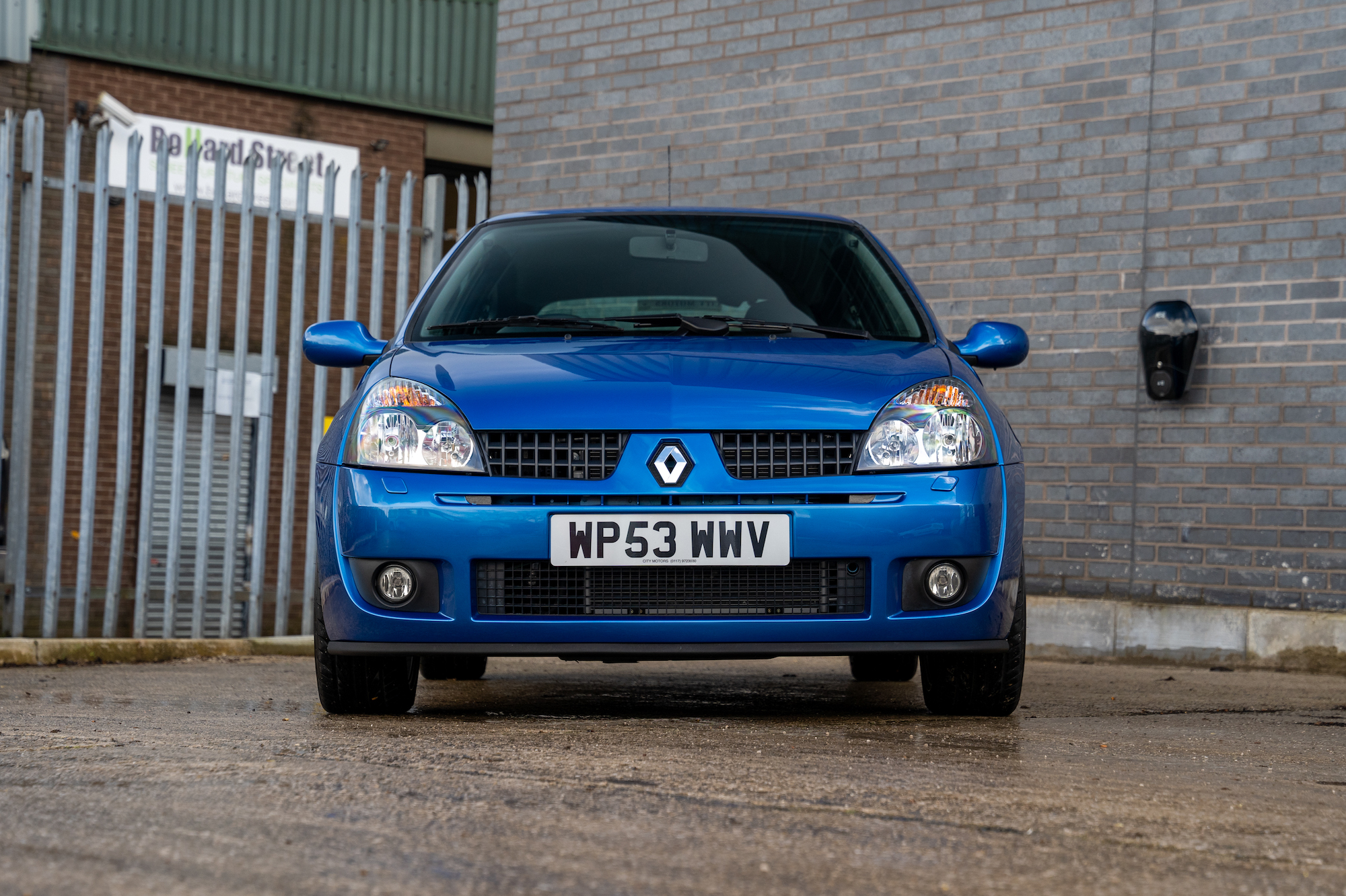 2004 RENAULTSPORT CLIO 172 CUP - 26,473 MILES